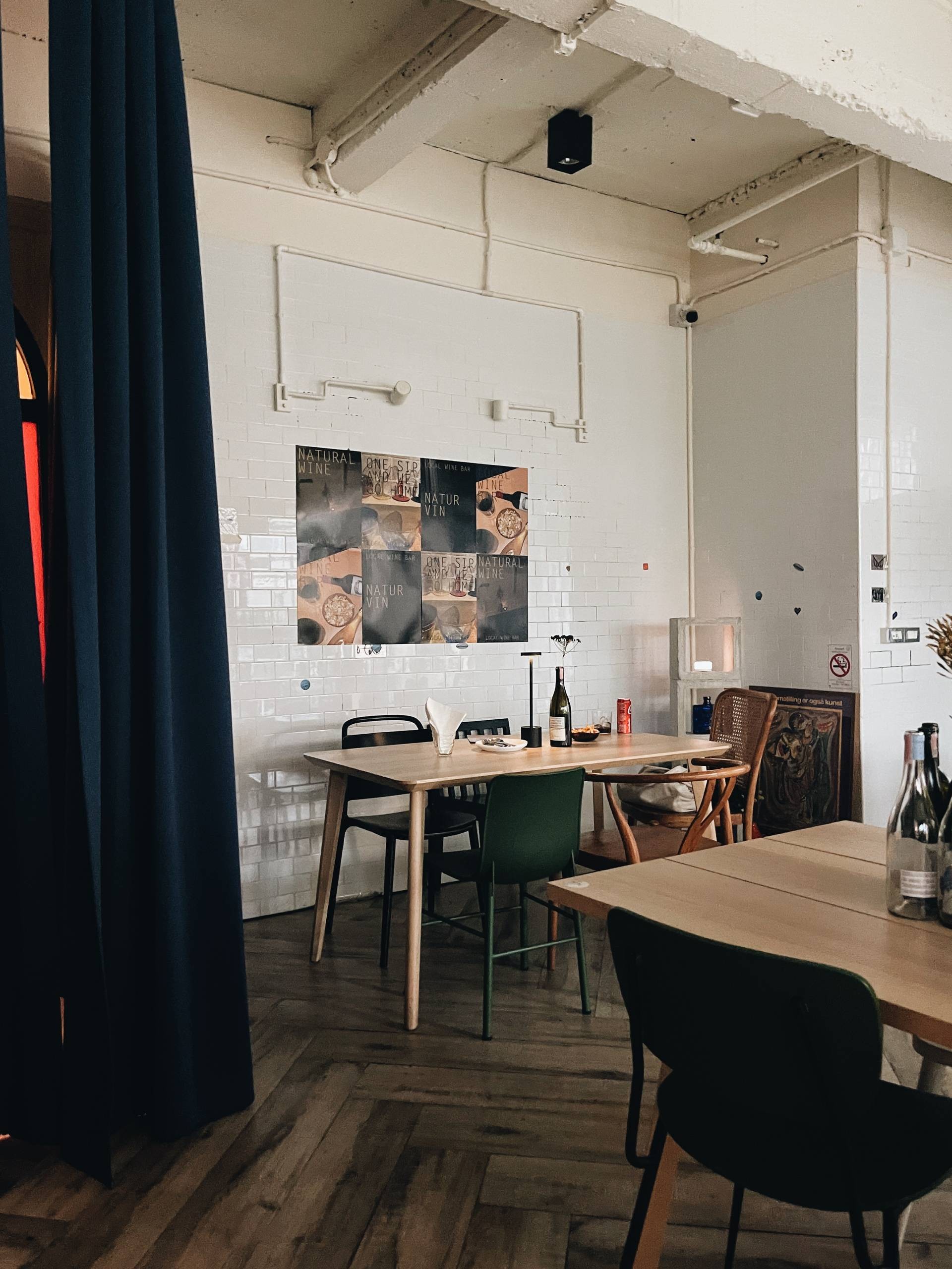 รูป Local Wine Bar