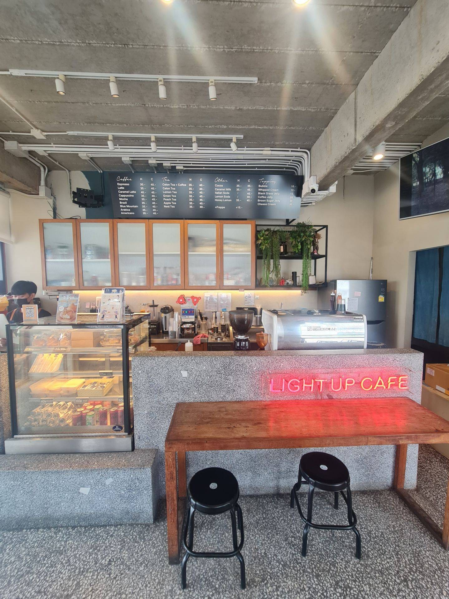 รูป LIGHT UP CAFE x RABBIT HOLE สาขาสันติธรรม