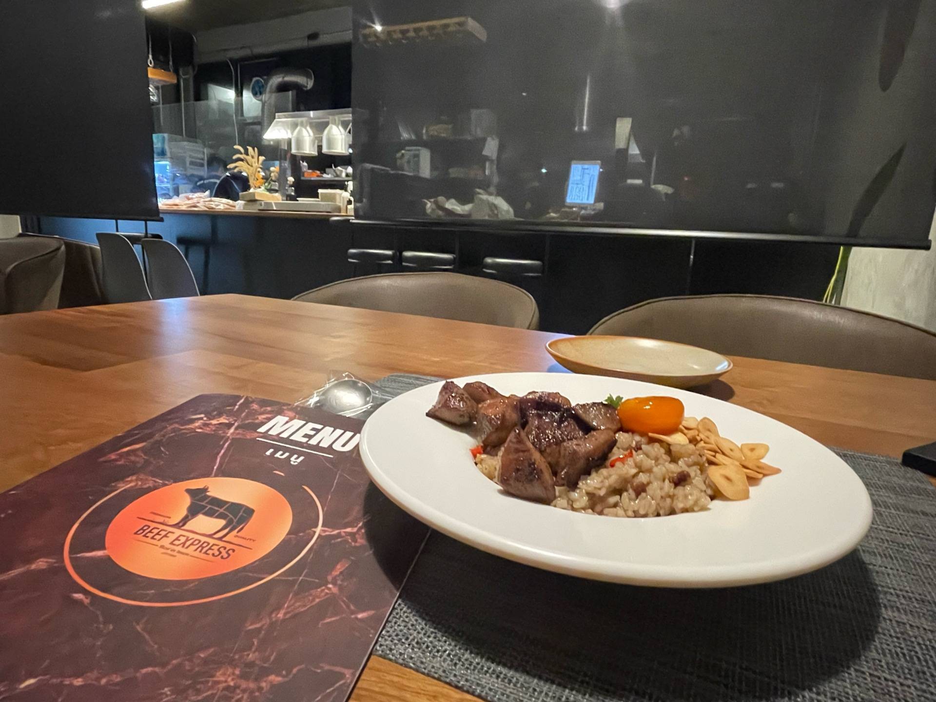 รูป Beef Express 277 V-Park โยธินพัฒนา 3 แยก 7