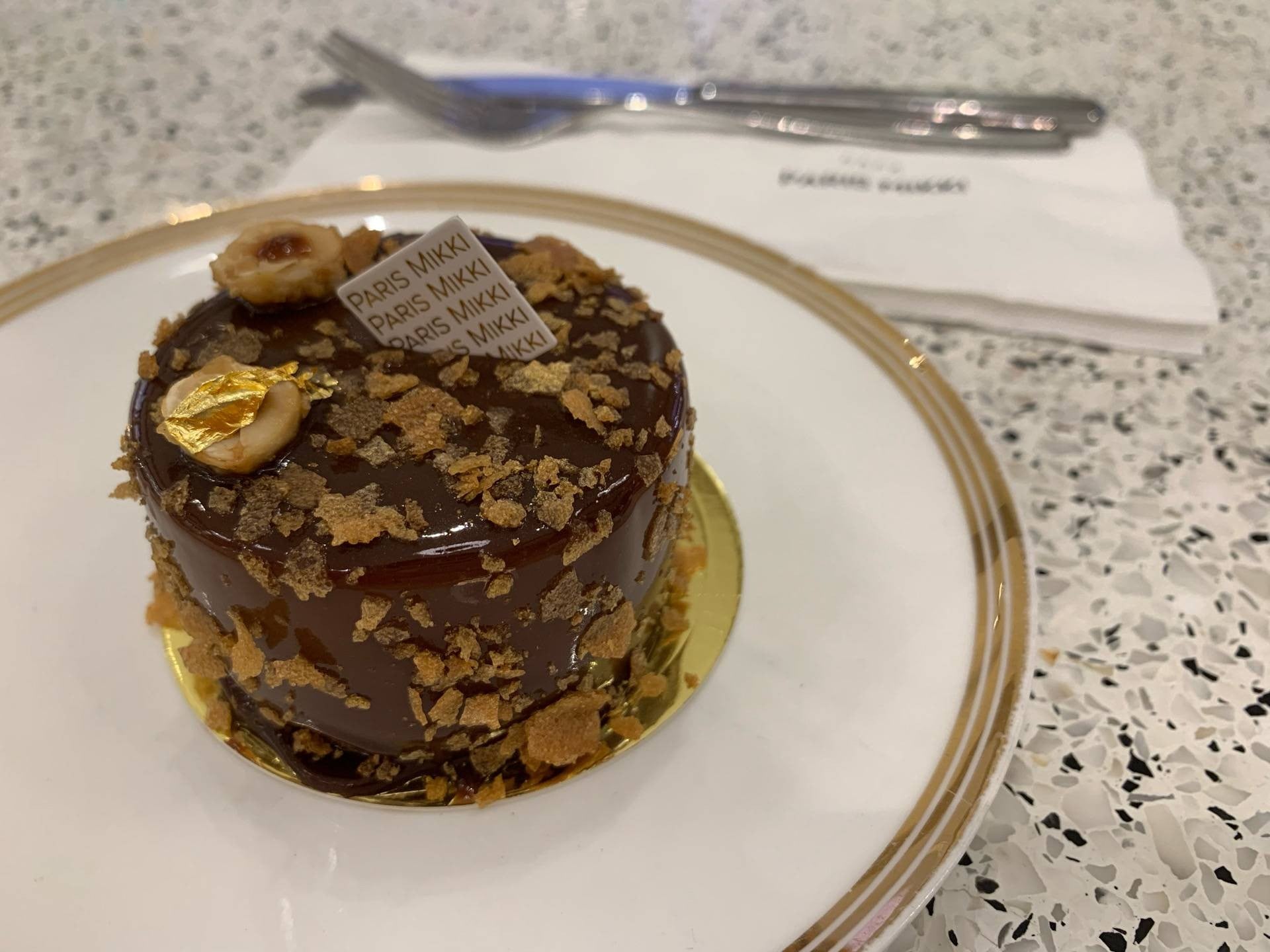 รีวิว Paris Mikki Central world - best cake ever