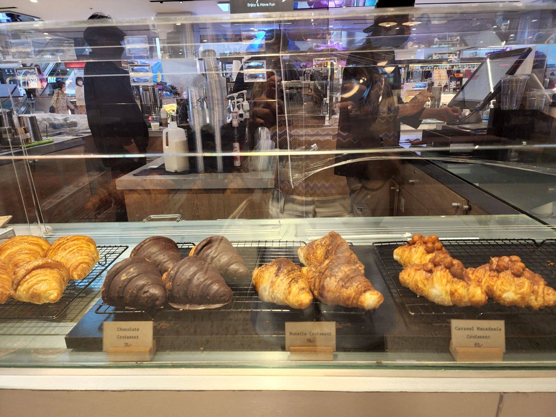 รูป Coffeelism Limited เซ็นทรัลเวิลด์ - Wongnai