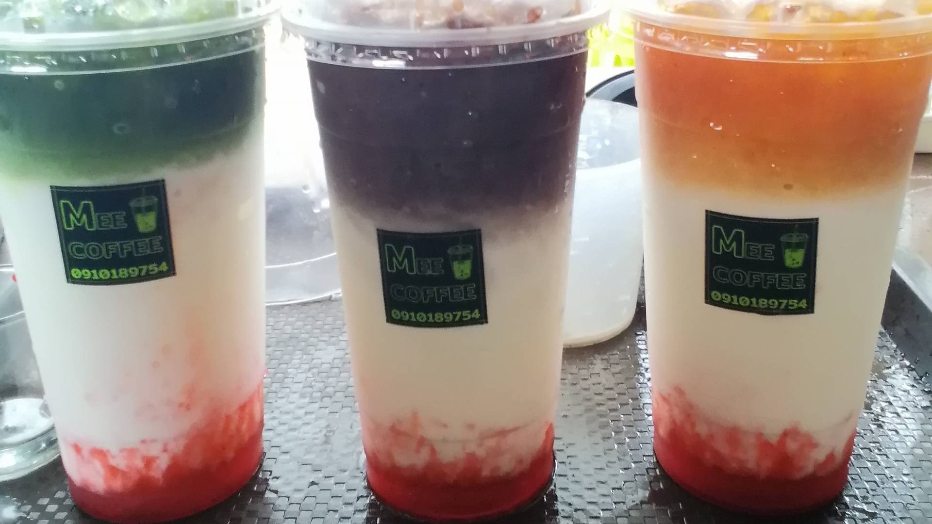 Mee Coffee ชา กาแฟ น้ำผลไม้สดปั่น จอหอ-สระธรรมขันธ์ - สั่งอาหารเดลิเวอรี | Wongnai x LINE MAN