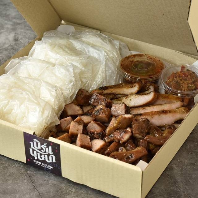 เซตรวมมิตรย่างเล็ก ร้าน Burn busaba เซ็นทรัลเวิลด์