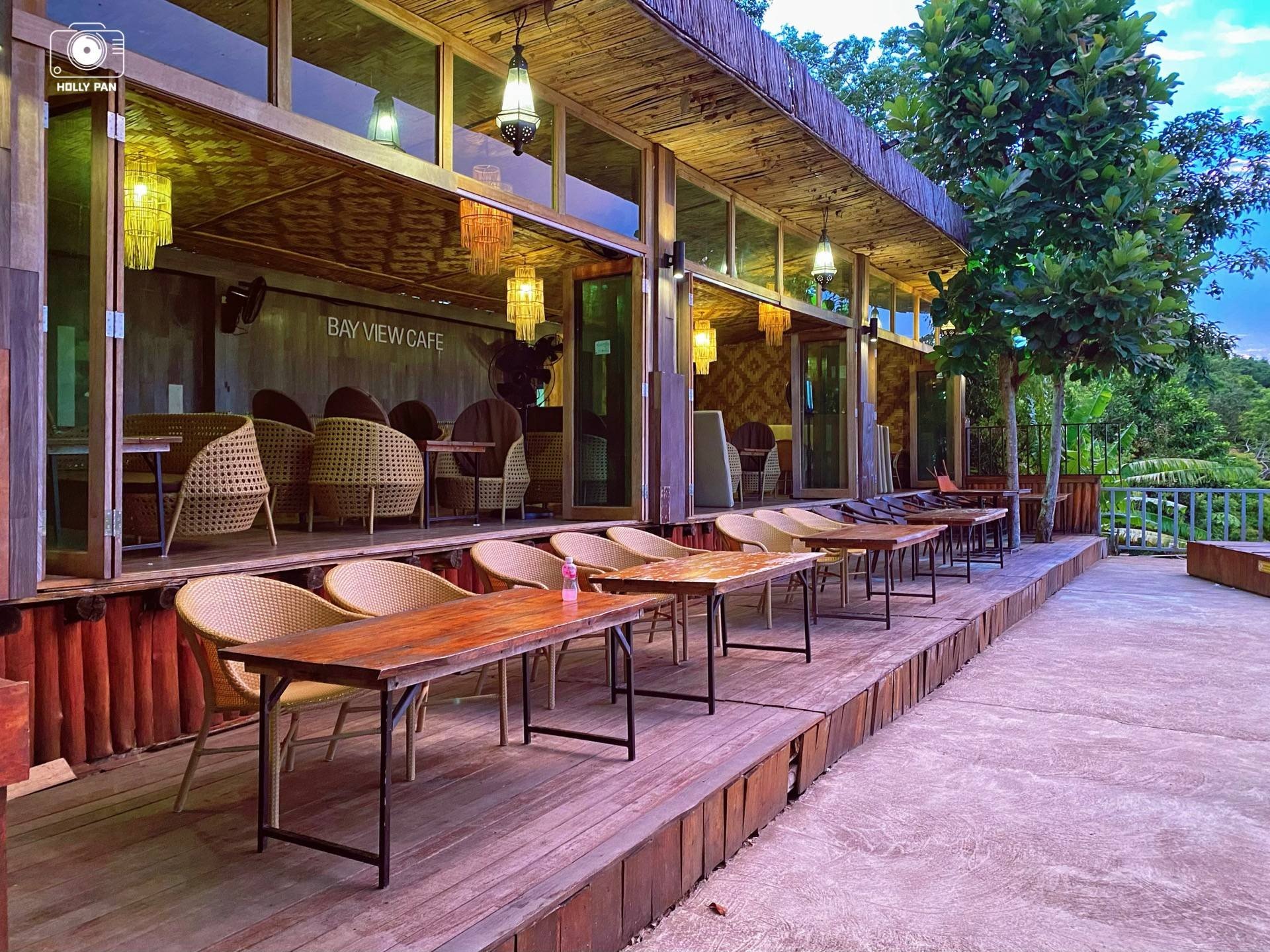 รูป Bay View Cafe เสม็ดนางชีบูทีค Bay View Cafe เสม็ดนางชีบูทีค