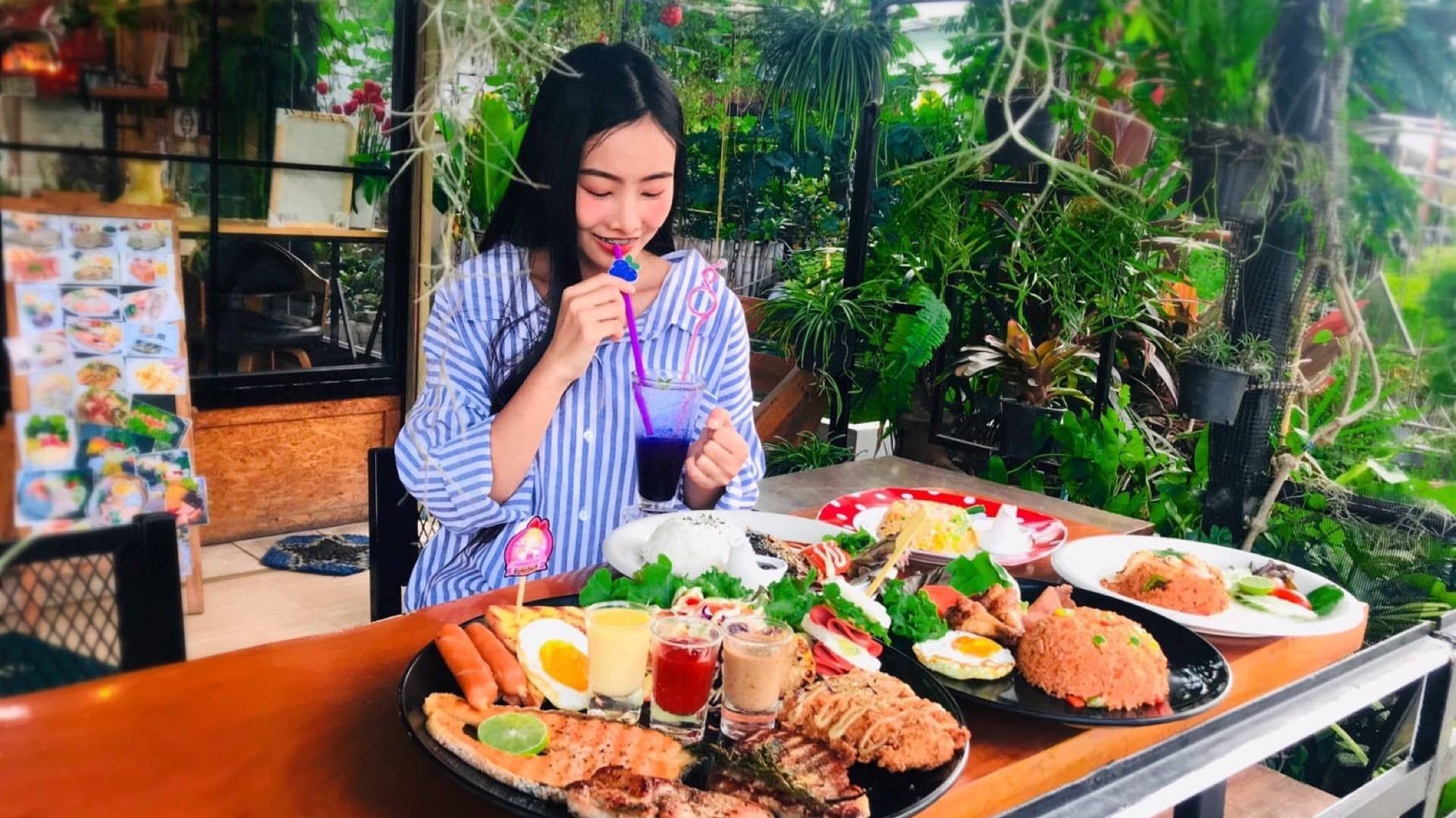 Angel Cafe’by นางฟ้า Sriracha - สั่งอาหารเดลิเวอรี | Wongnai x LINE MAN