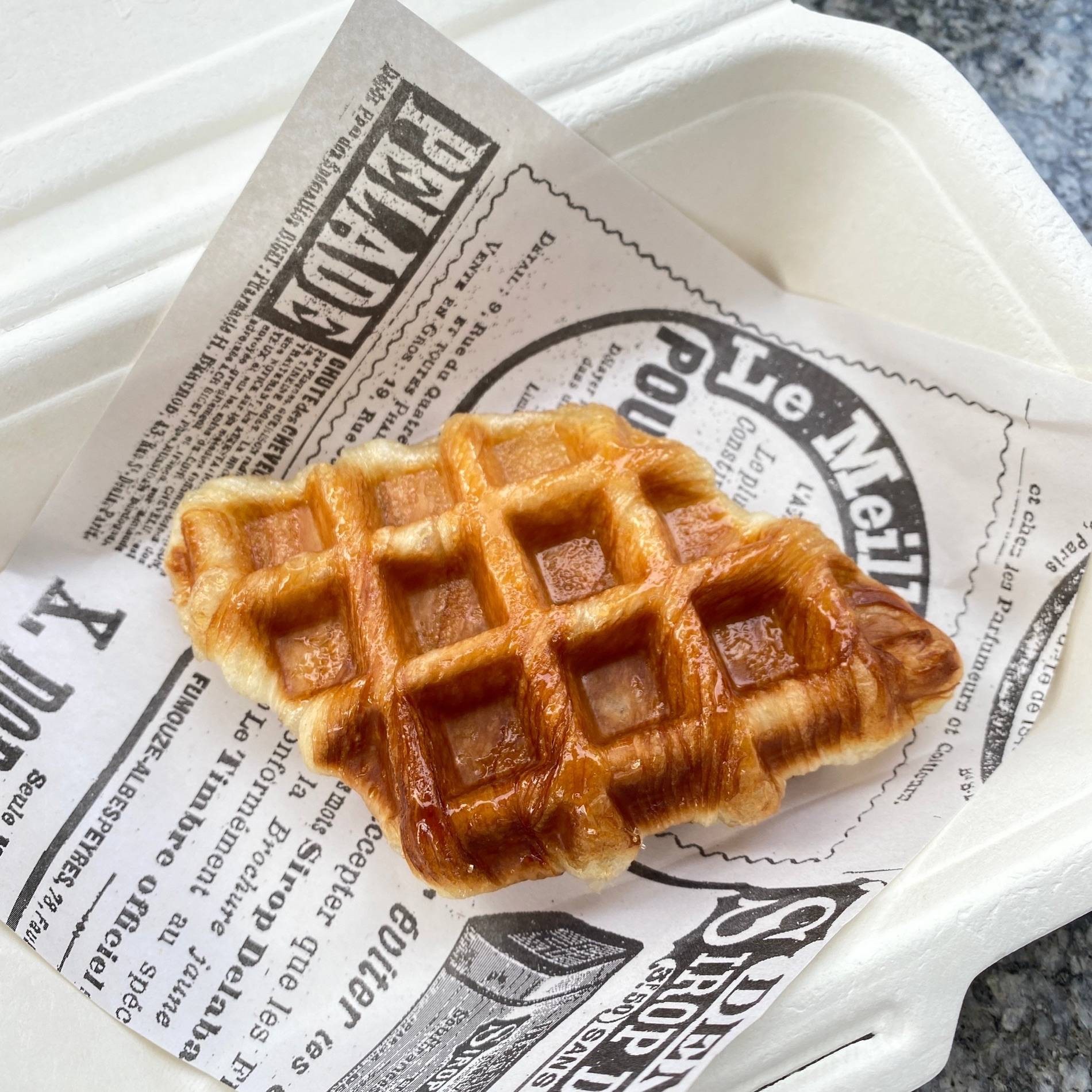 ร้าน ครอฟเฟิล ริมคลอง สุขาภิบาล2 ซอย21 | รีวิวร้านอาหาร