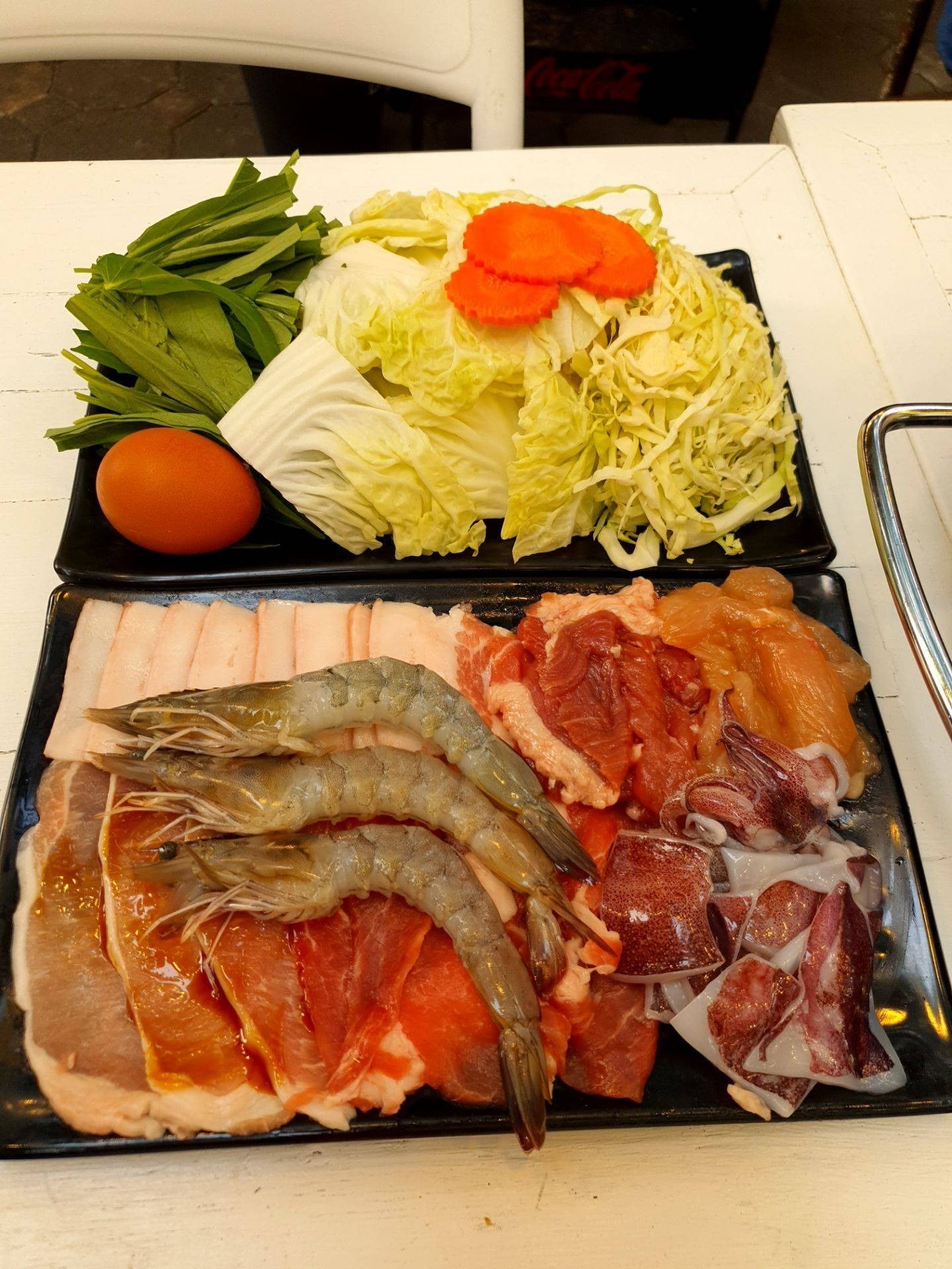 ชุดอาหารสหายผู้กอง ร้าน จอมพล หมูกระทะ - Wongnai
