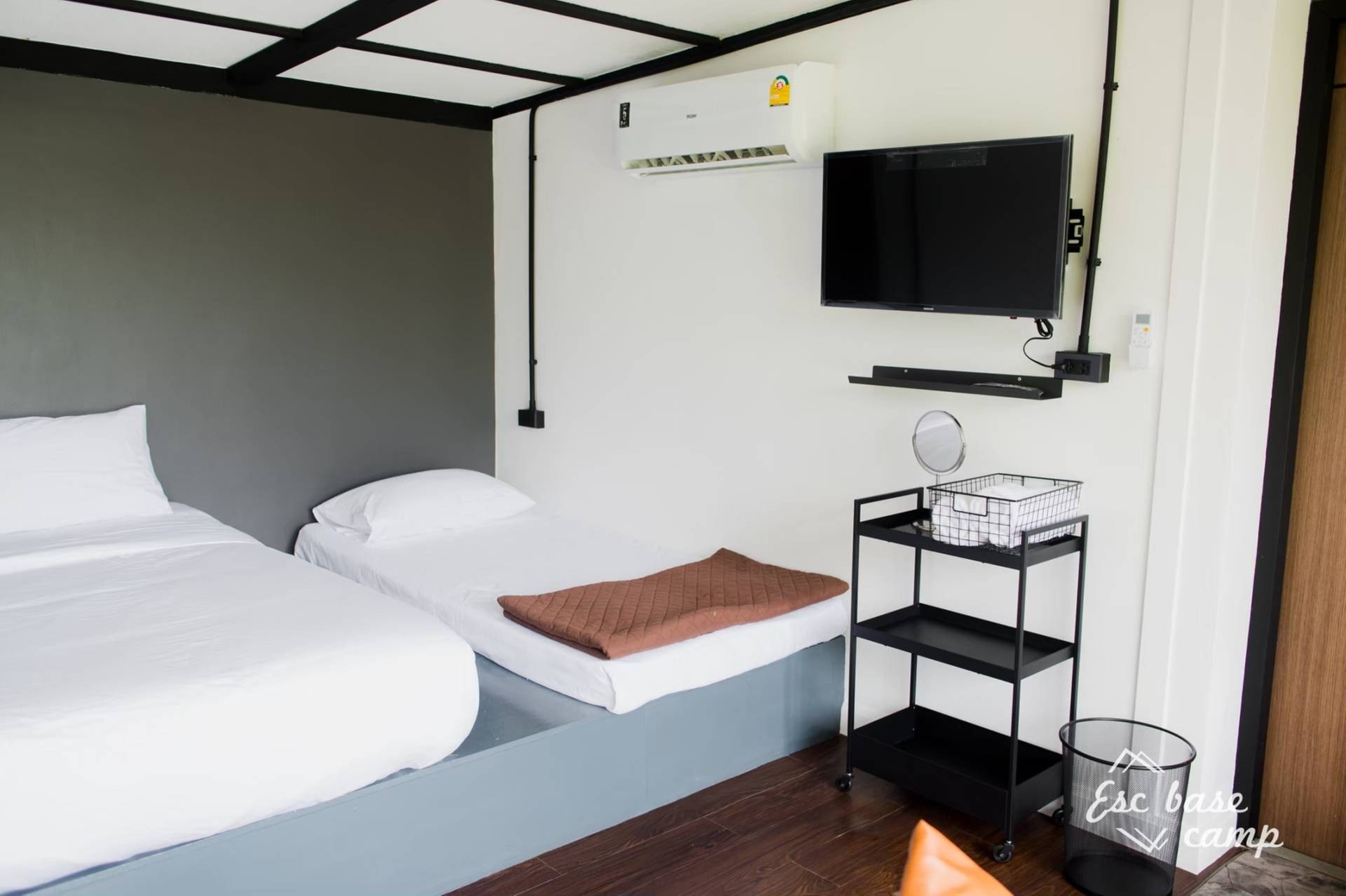 รูป Esc base camp เขาใหญ่ ปราจีนบุรี