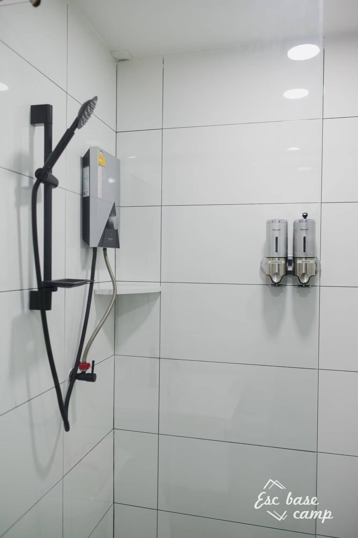 รูป Esc base camp เขาใหญ่ ปราจีนบุรี