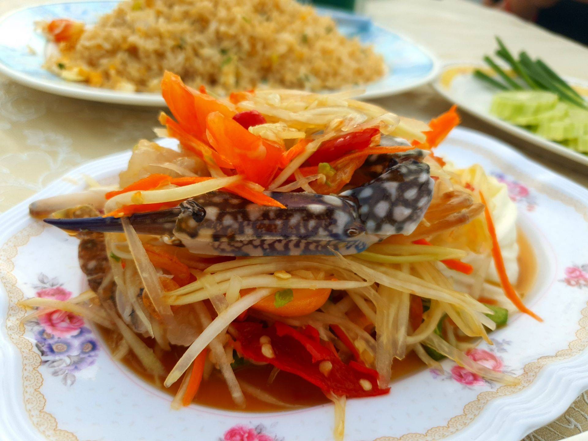 ส้มตำปูม้า ร้าน ปรีชา ซีฟู้ด นาจอมเทียน - Wongnai