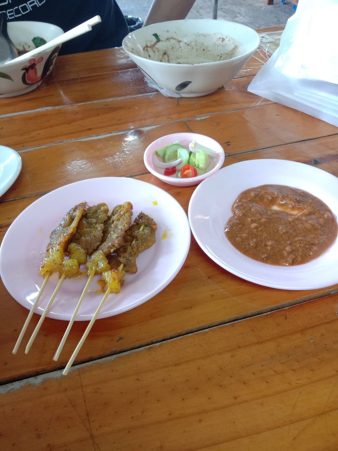 รีวิว ก๋วยเตี๋ยวเรืออยุธยา (พี่หมี @ ท่าอิฐ) - อร่อยมากคะ เสริฟอาหารไว ...