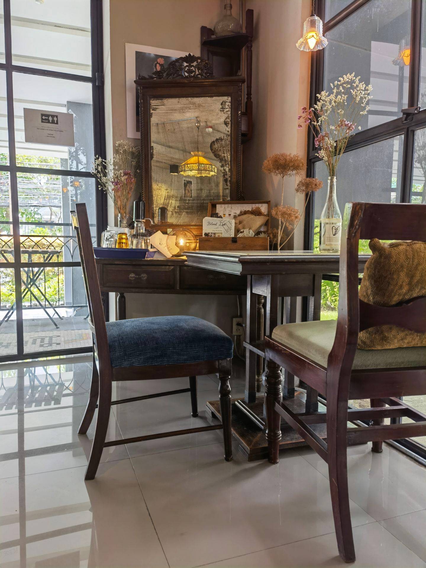 รูป Some Time Blue สาขาสหมงคลฟิล์มปิดรีโนเวทชั่วคราว 28/9/66-1/11/66 ...