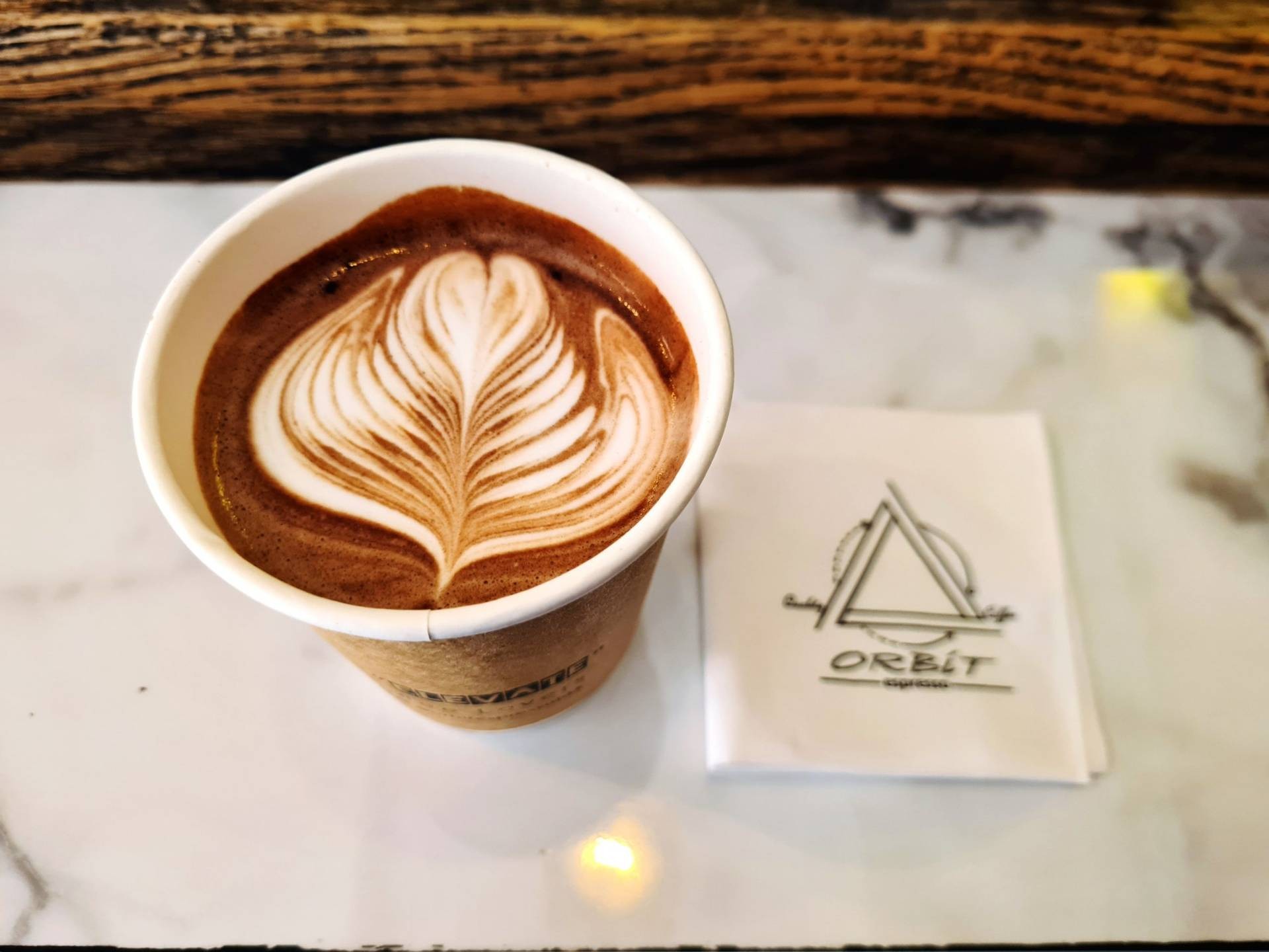 Hot Chocolate Latte ร้าน ORBiT espresso BKK พหลโยธิน35 - Wongnai