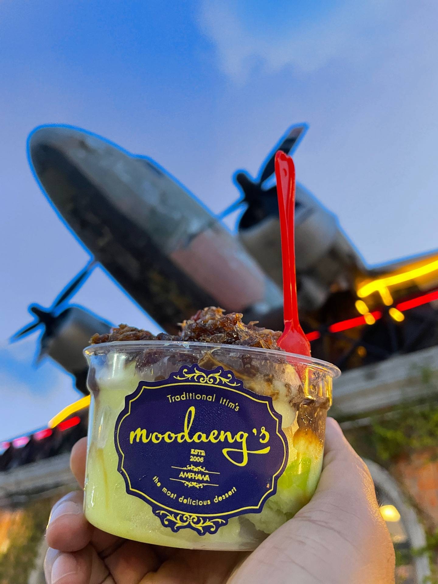 ร้าน Moodaeng’s Amphawa ตลาดนัดรถไฟศรีนครินทร์ | รีวิวร้านอาหาร