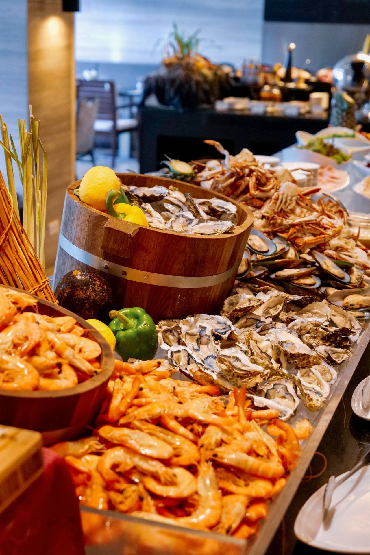 รูป Zeta Cafe โรงแรมฮอลิเดย์อินน์ กรุงเทพฯ