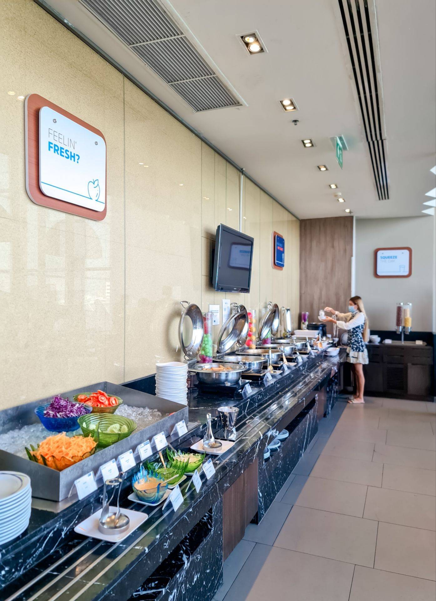 รูป Holiday Inn Express Bangkok Siam