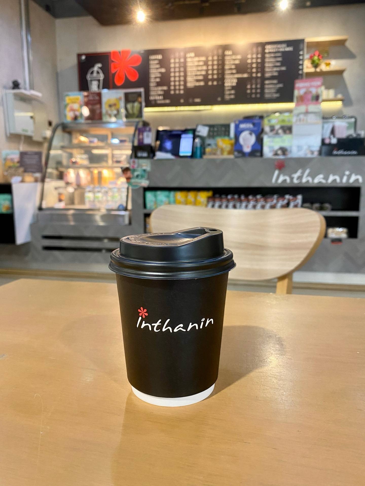 รีวิว Inthanin Coffee อาคารจอกรถ รพธ (Franchise - กาแฟเข้มๆมื้อเช้า