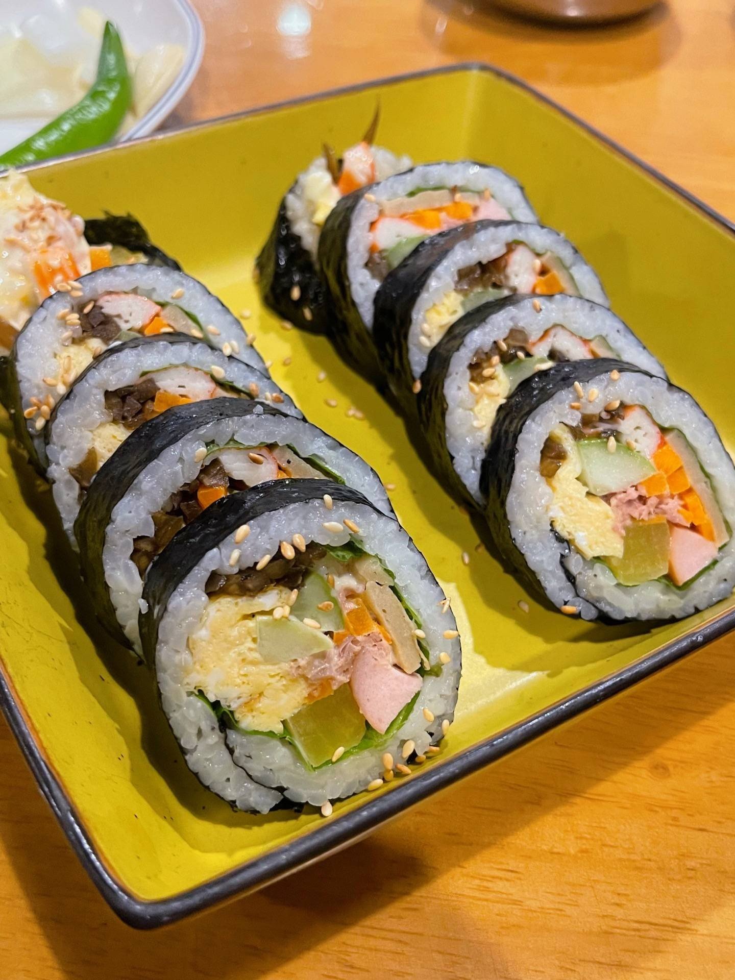 36.Kimbab with tuna ร้าน Arai Soondae (아라이순대) - Wongnai