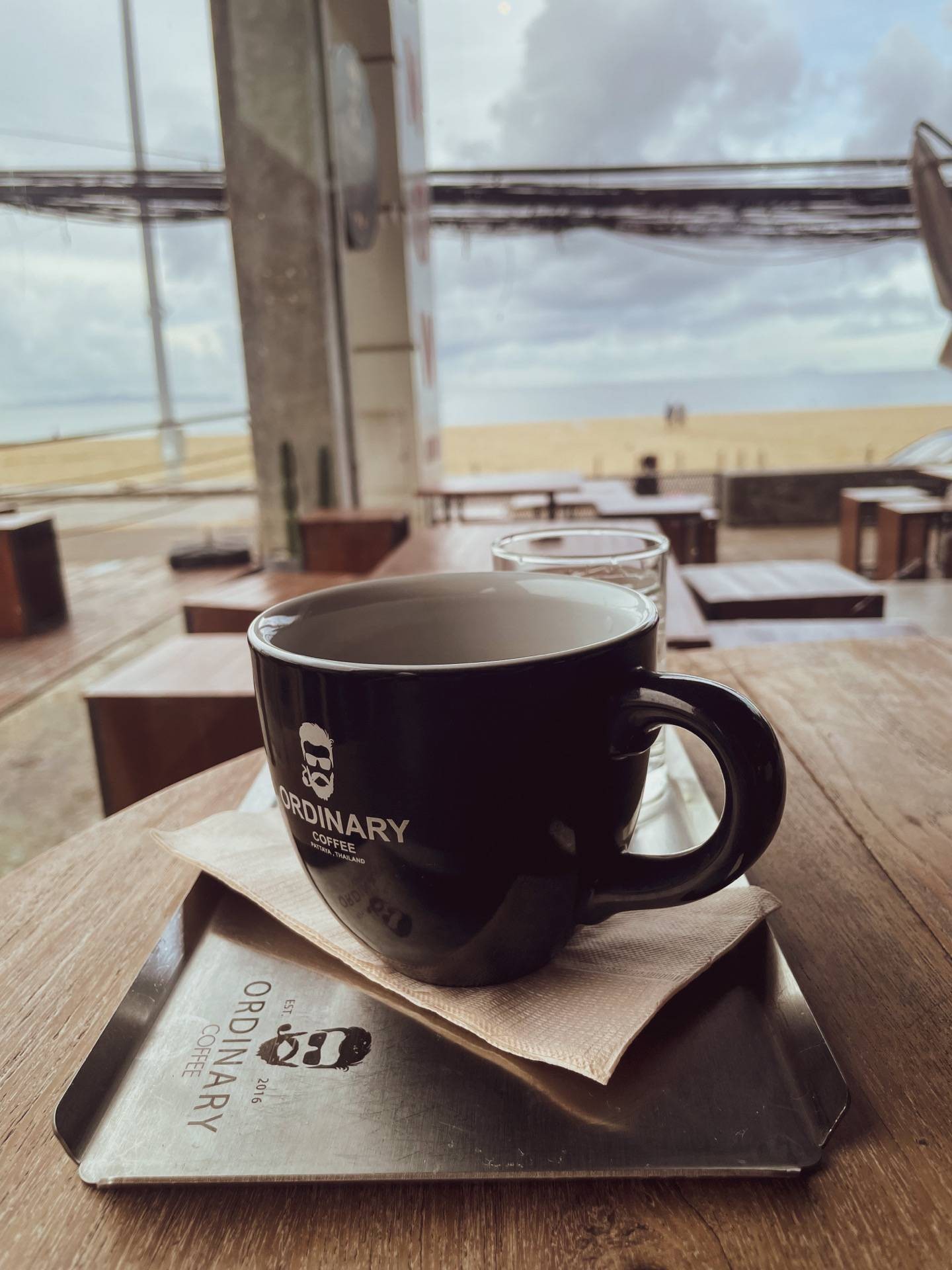 รีวิว Ordinary Coffee X The Now - บรรยากาศและความตั้งใจ - Wongnai