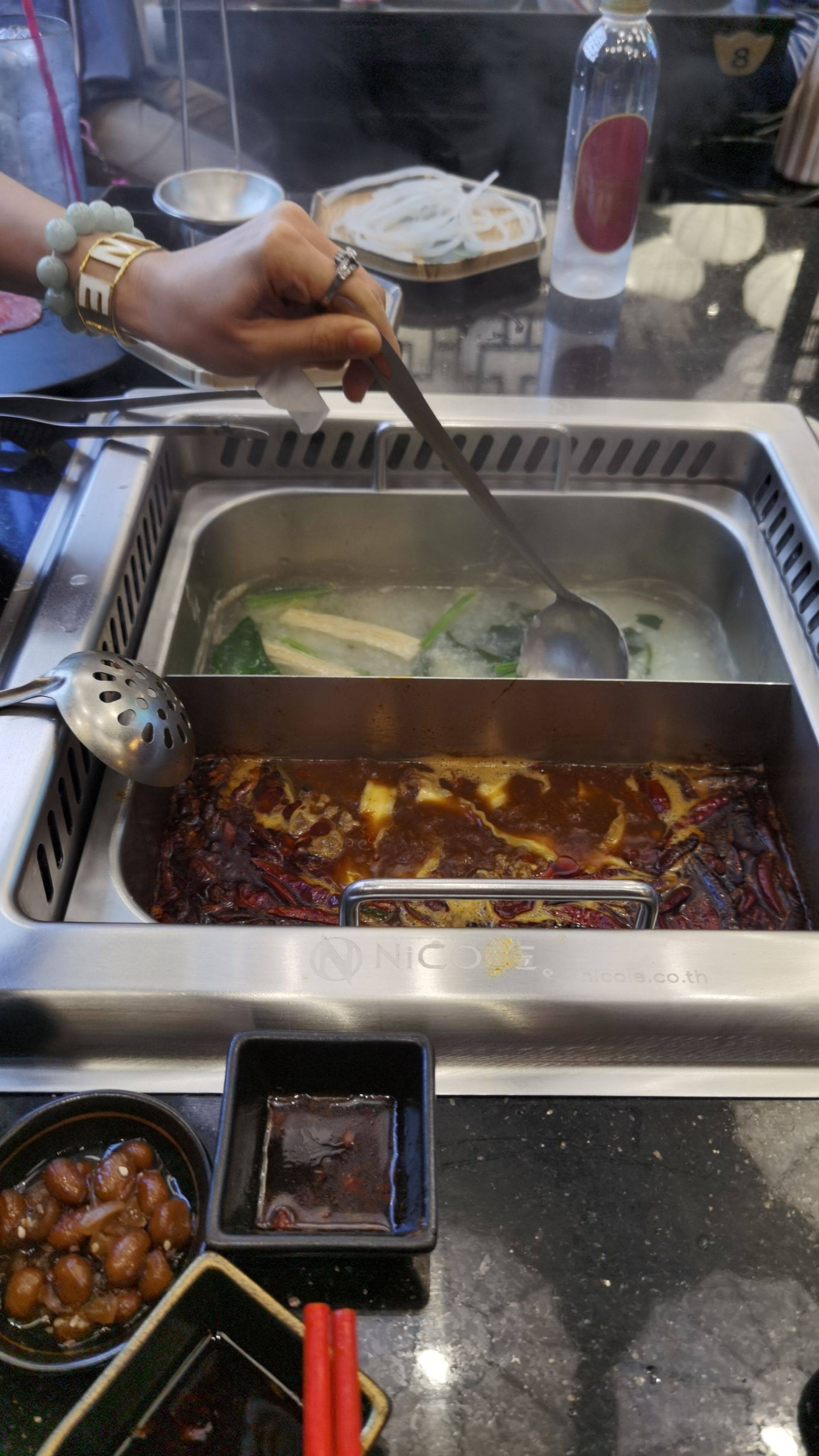 รีวิว Datang Hotpot ศูนย์การค้าสยามสแควร์ - ราคาเทียบกับของที่ได้ถือว่า ...