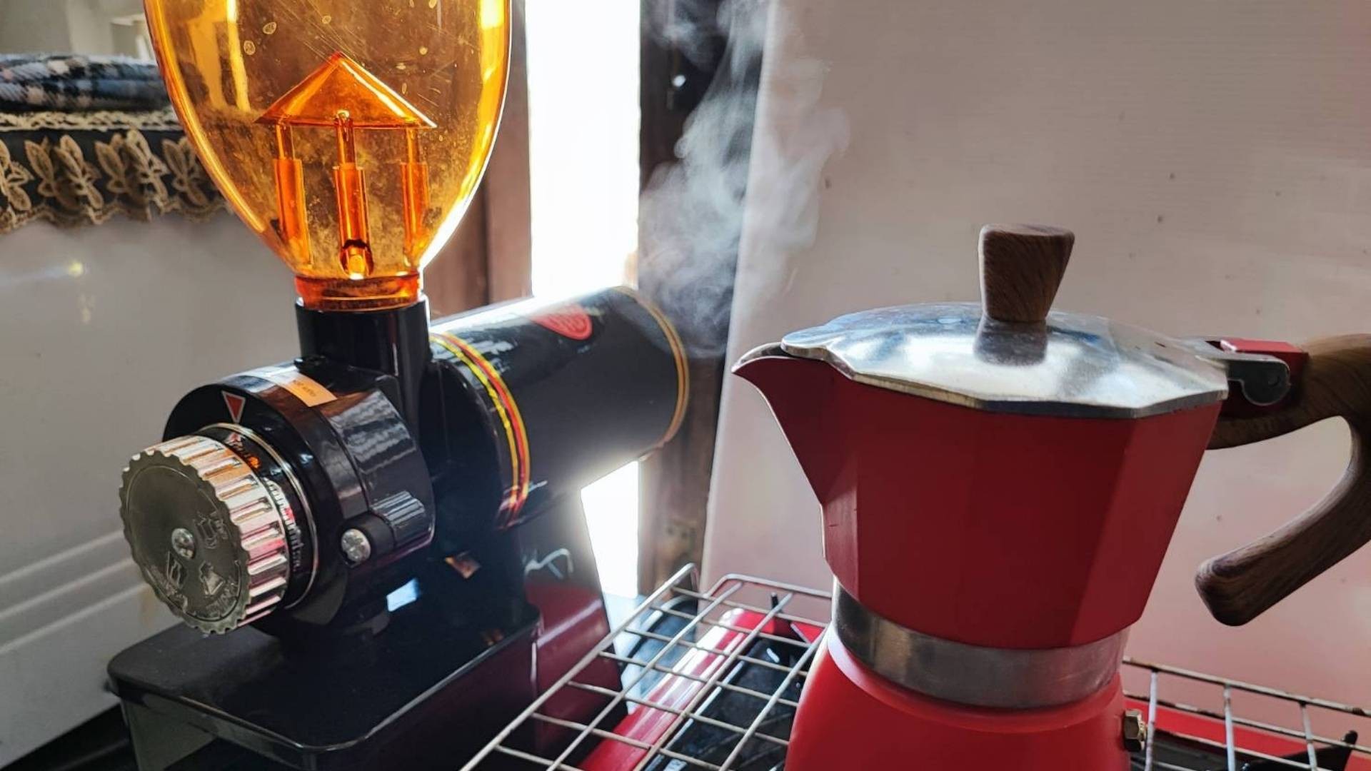 128 SLOW BAR CAFE' - สั่งอาหารเดลิเวอรี | Wongnai x LINE MAN