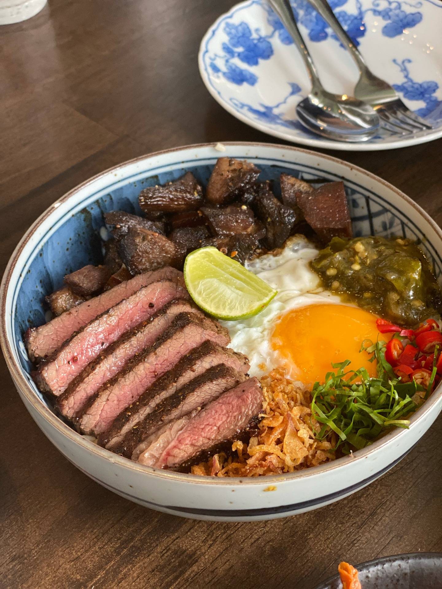 รูป เนื้อเหนือ NEUA.NEUR.BKK - Khaosoi beef โครงการ POWWOWWOW ซ. ...