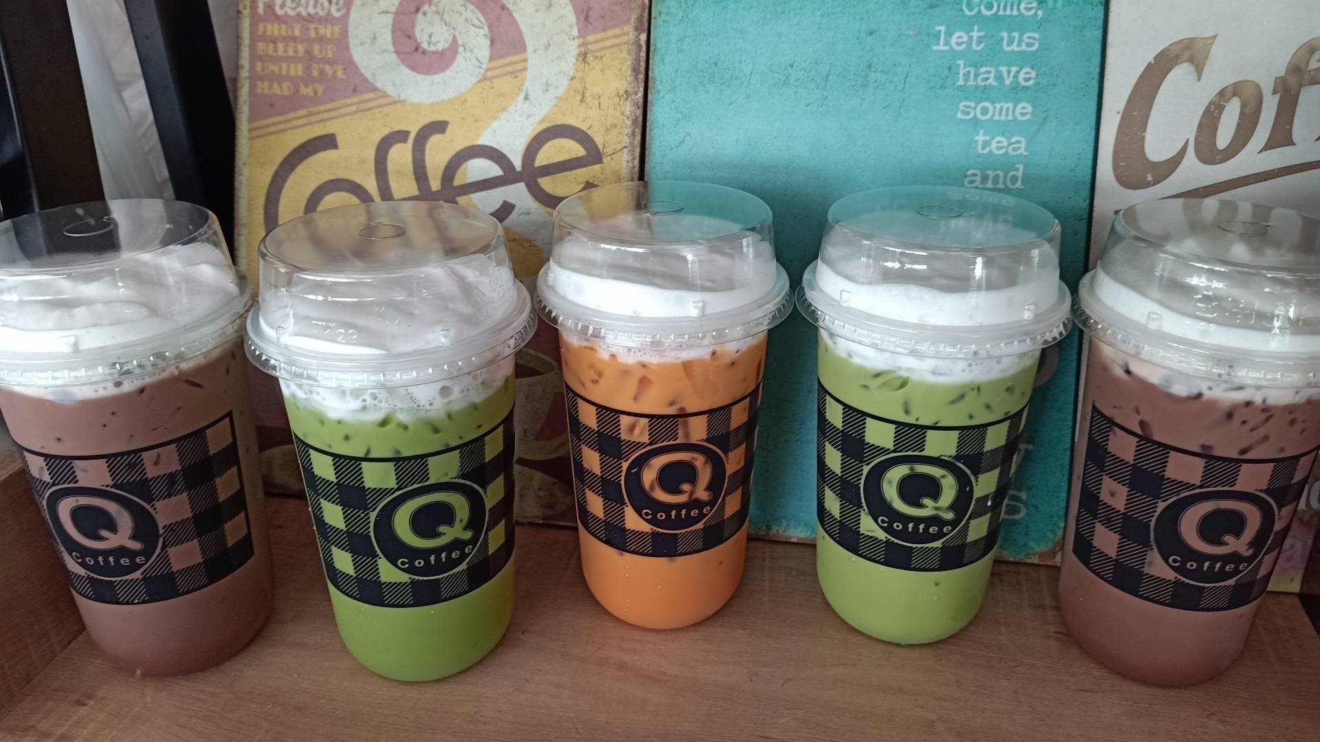 ร้าน Q coffee & smoothies หน้าตลาดคลองเตย | รีวิวร้านอาหาร - Wongnai