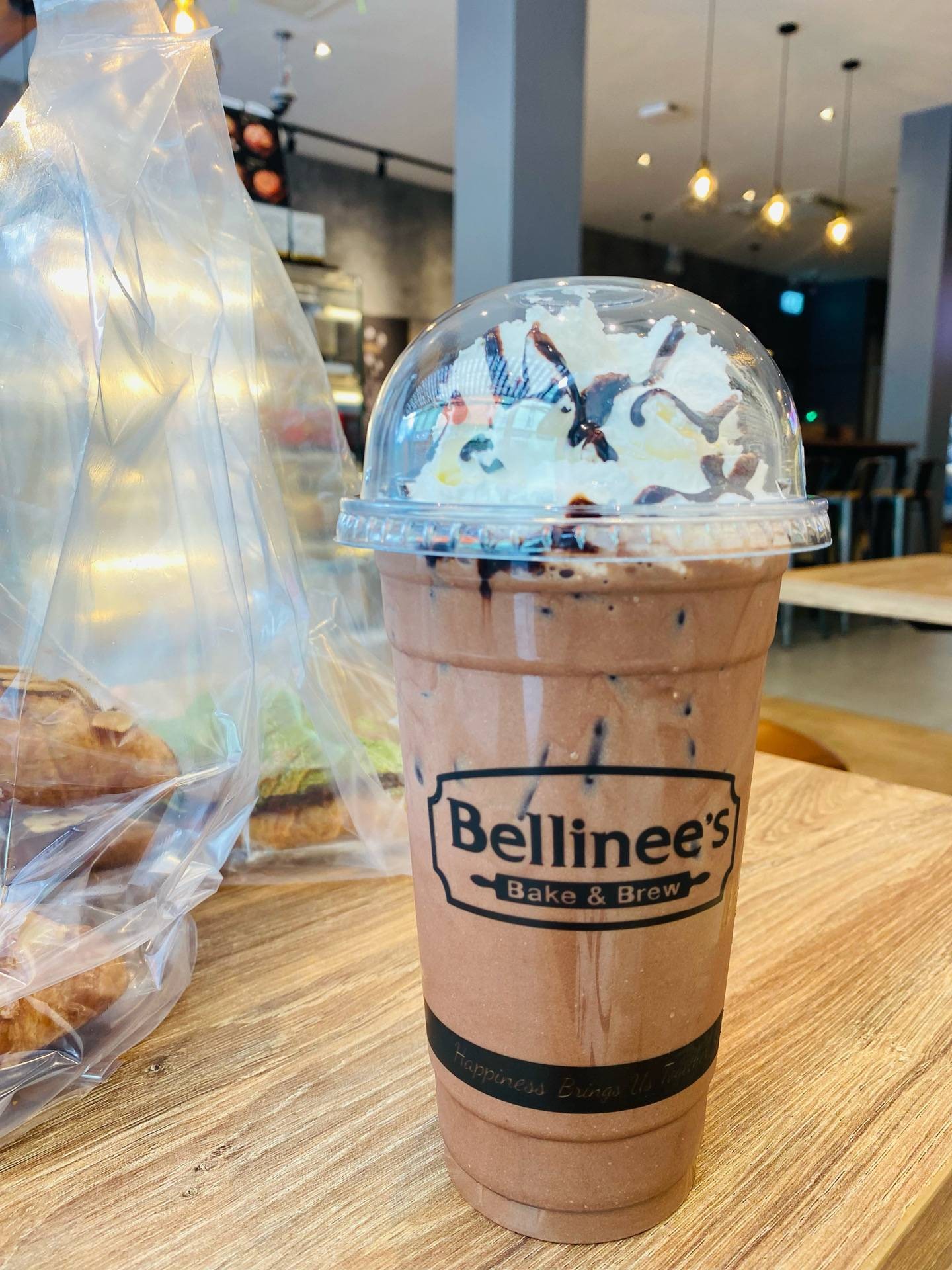 รีวิว Bellinee's Bake & Brew หน้ารพ.หาดใหญ่ - เครื่องดื่ม เบเกอรี่ ...