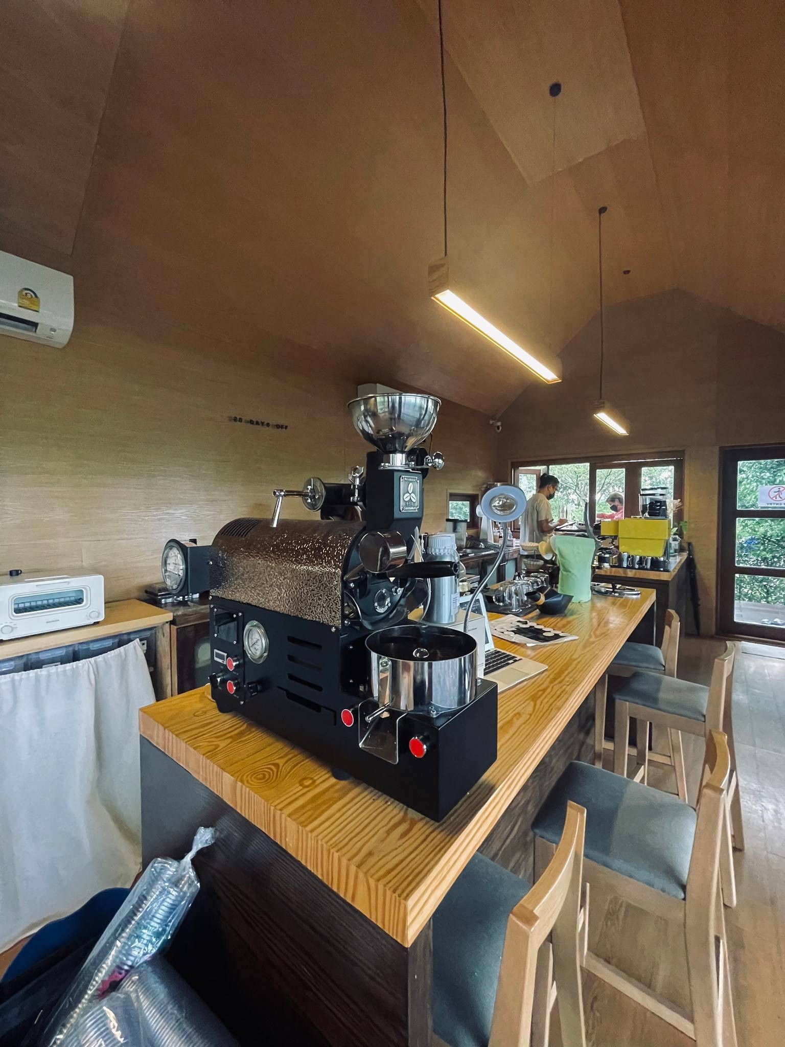 รีวิว 28 Days Off - Specialty Coffee - เดี๋ยวมีโอกาสจะกลับไปอีก