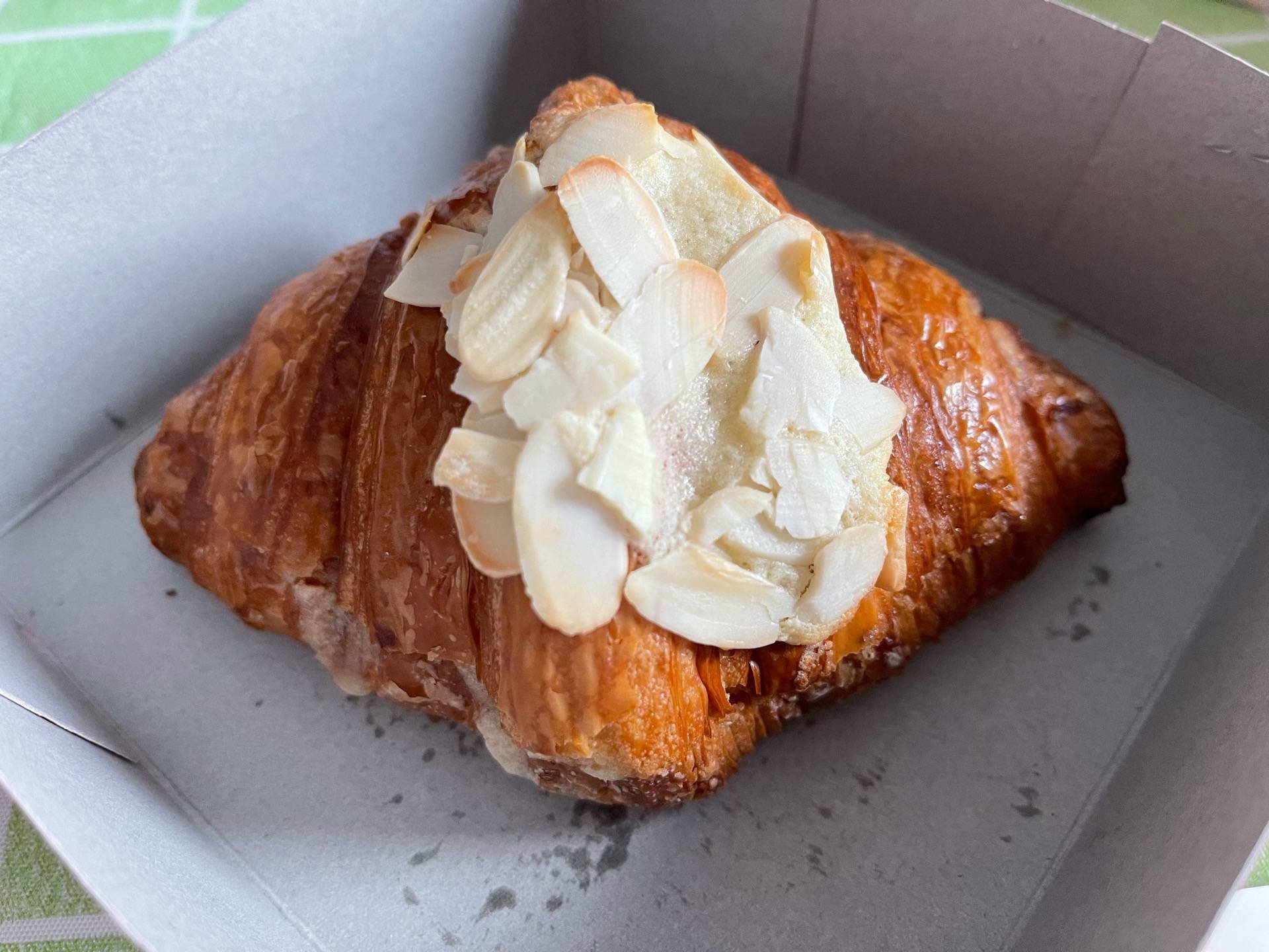 รูป Lammn Croissant