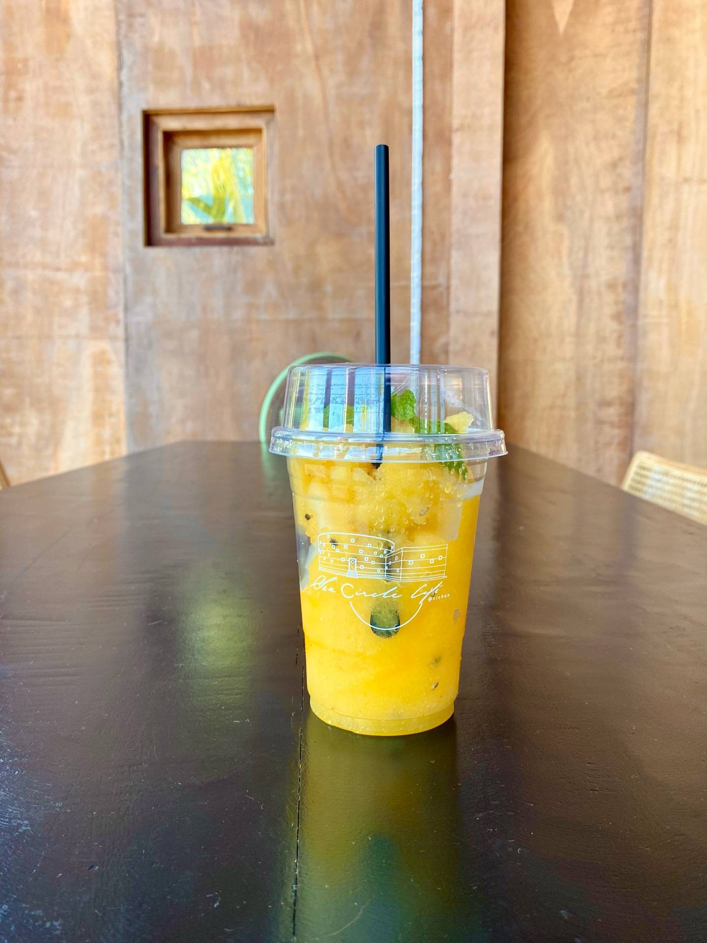 รีวิว Sea Circle Cafe’@Sichon - - คาเฟ่เปิดใหม่เส้นเขาพลายดำ - Wongnai