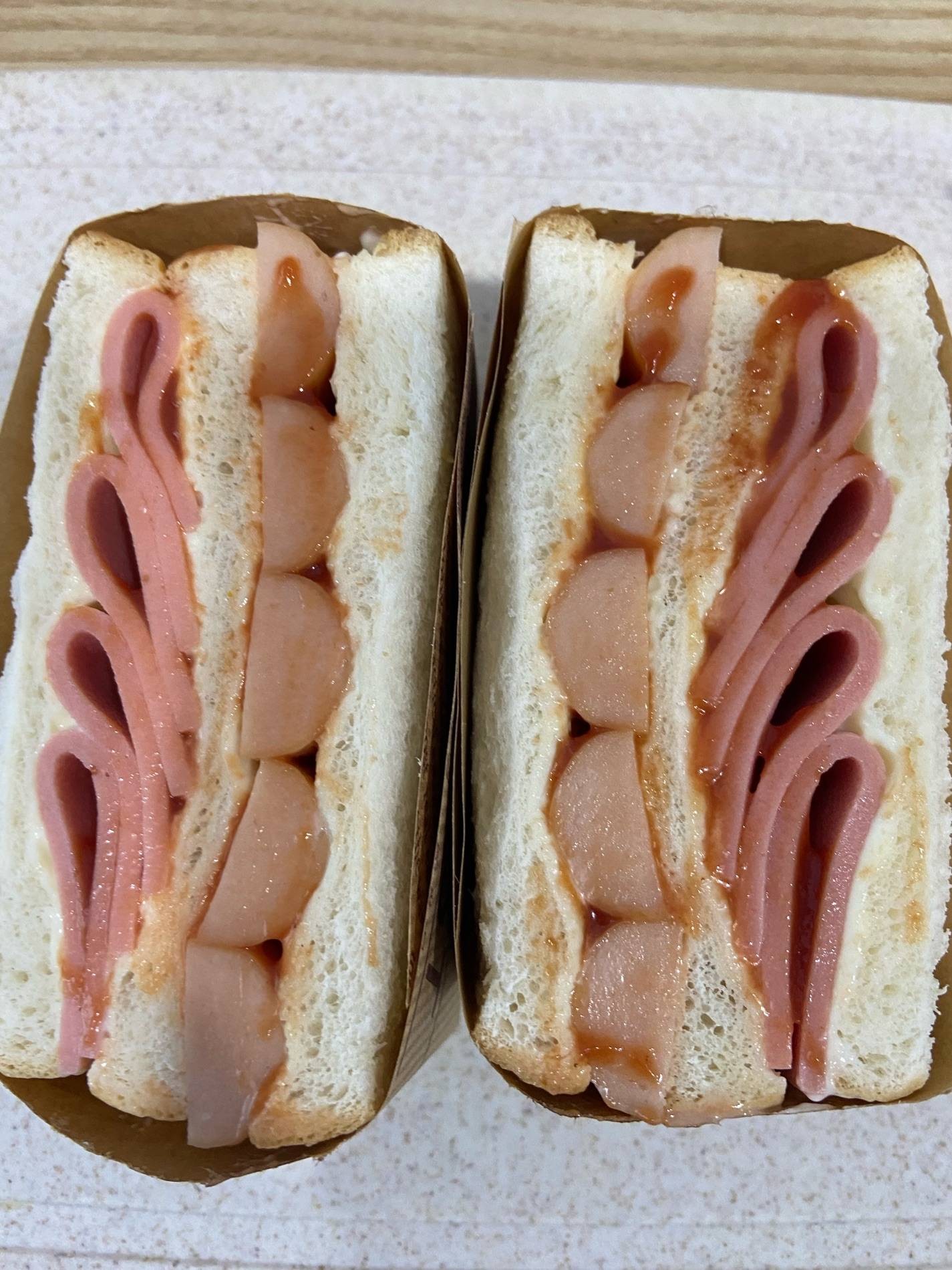 ร้าน B Sub Break Sandwich | รีวิวร้านอาหาร