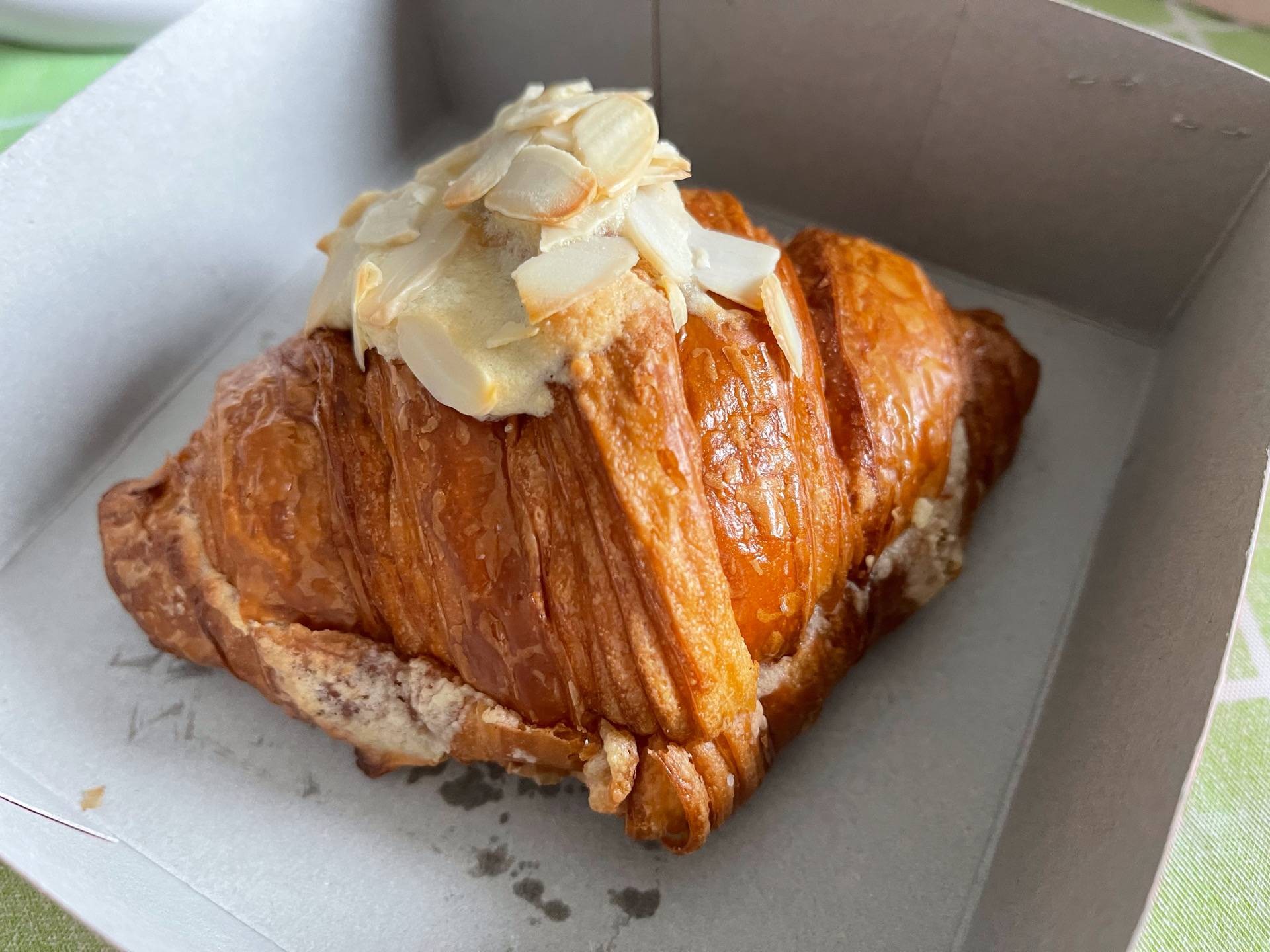 รูป Lammn Croissant