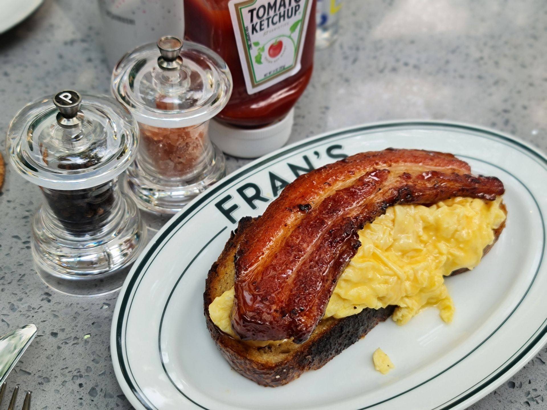 รีวิว FRAN'S - Brunch & Greens สาธร ซอย 1 - ร้านยังไม่พร้อมกับปริมาณที่ ...