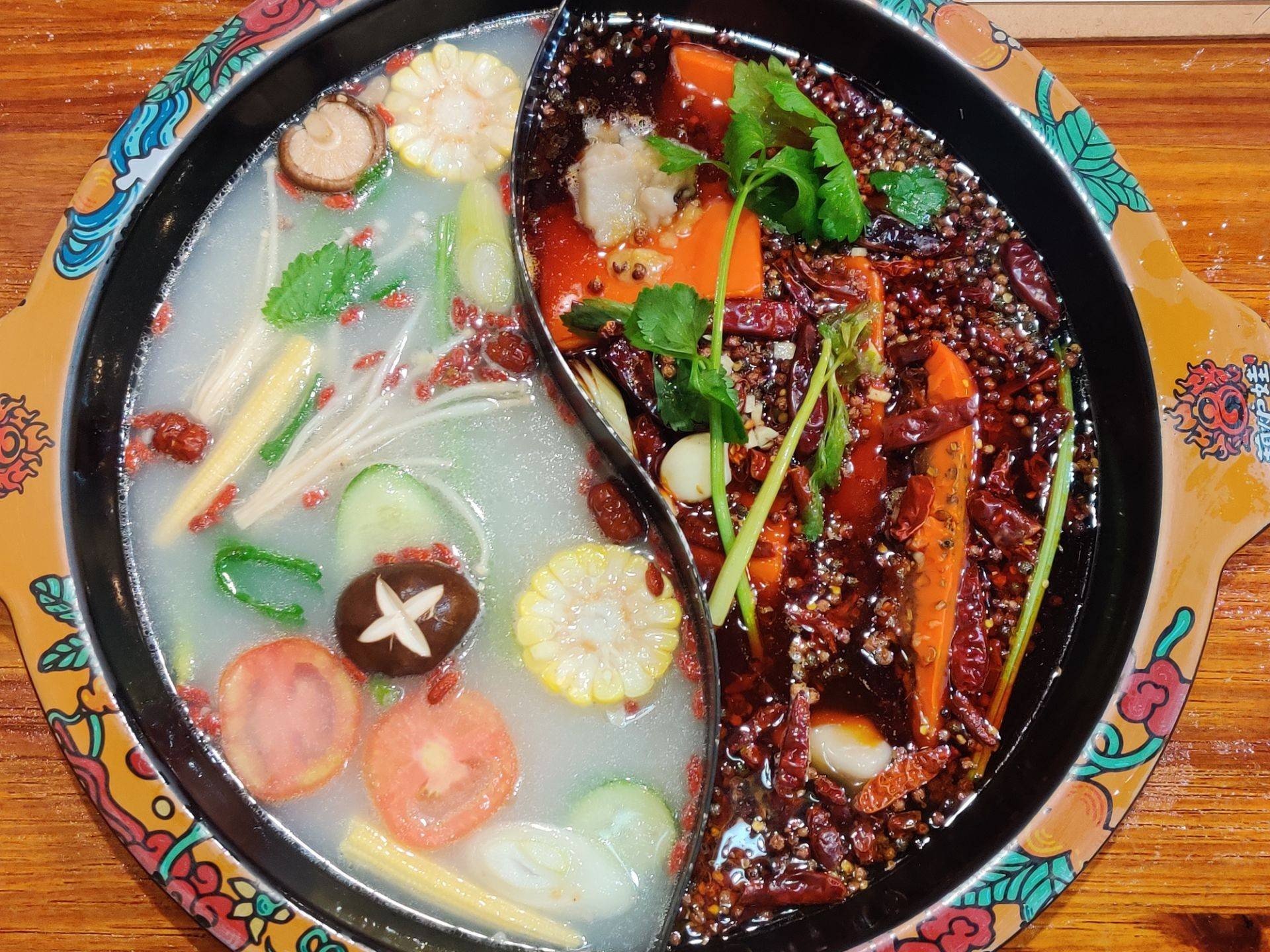 รีวิว Hu Lu Wa Sichuan Hotpot - หมาล่าหม้อไฟ จีนแท้ 100% ไม่มีไทยผสม ...