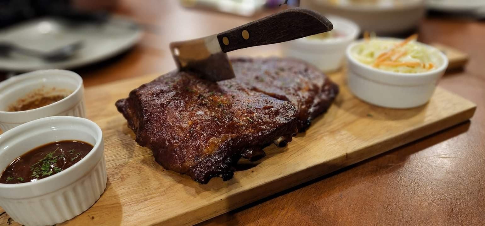 รีวิว แนบเนื้อ Meat&Co. เมืองทอง - อีโต้จิ๋ว ปักมาบนเนื้อ คิ้วท์ๆ - Wongnai