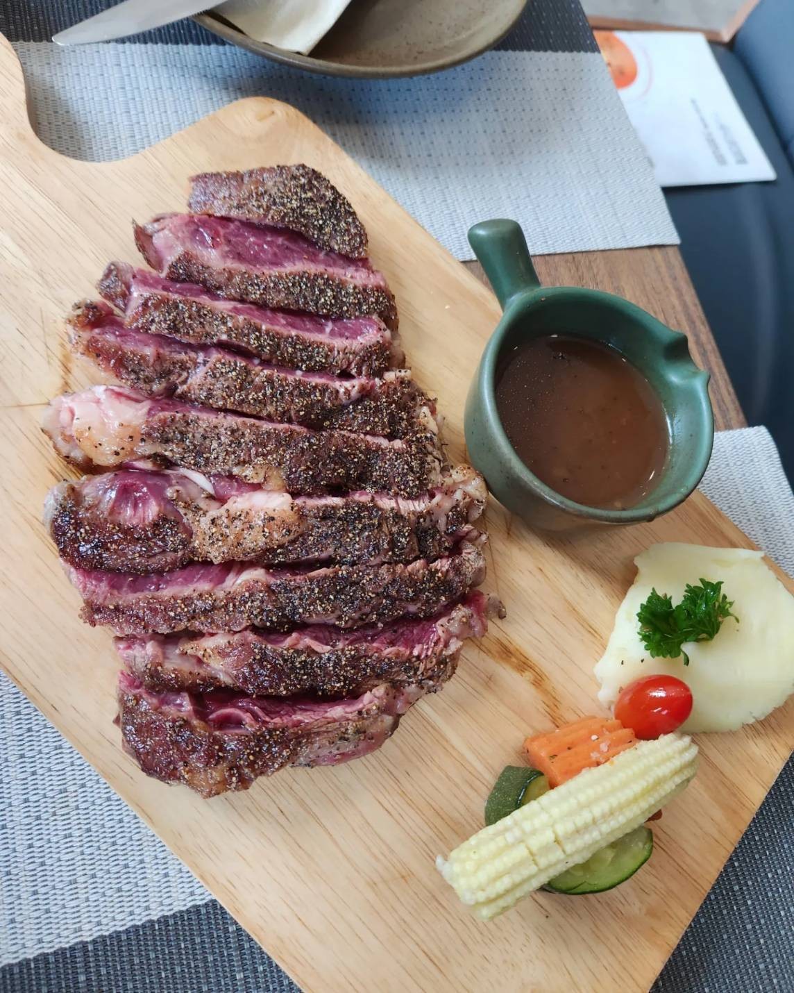 รีวิว Beef Express Bangna - BUFFET 4 คน 990- เน็ตคือสุดยอดแห่งความดีงาม แค่ทานเนื้อก็คุ้มแล้ว