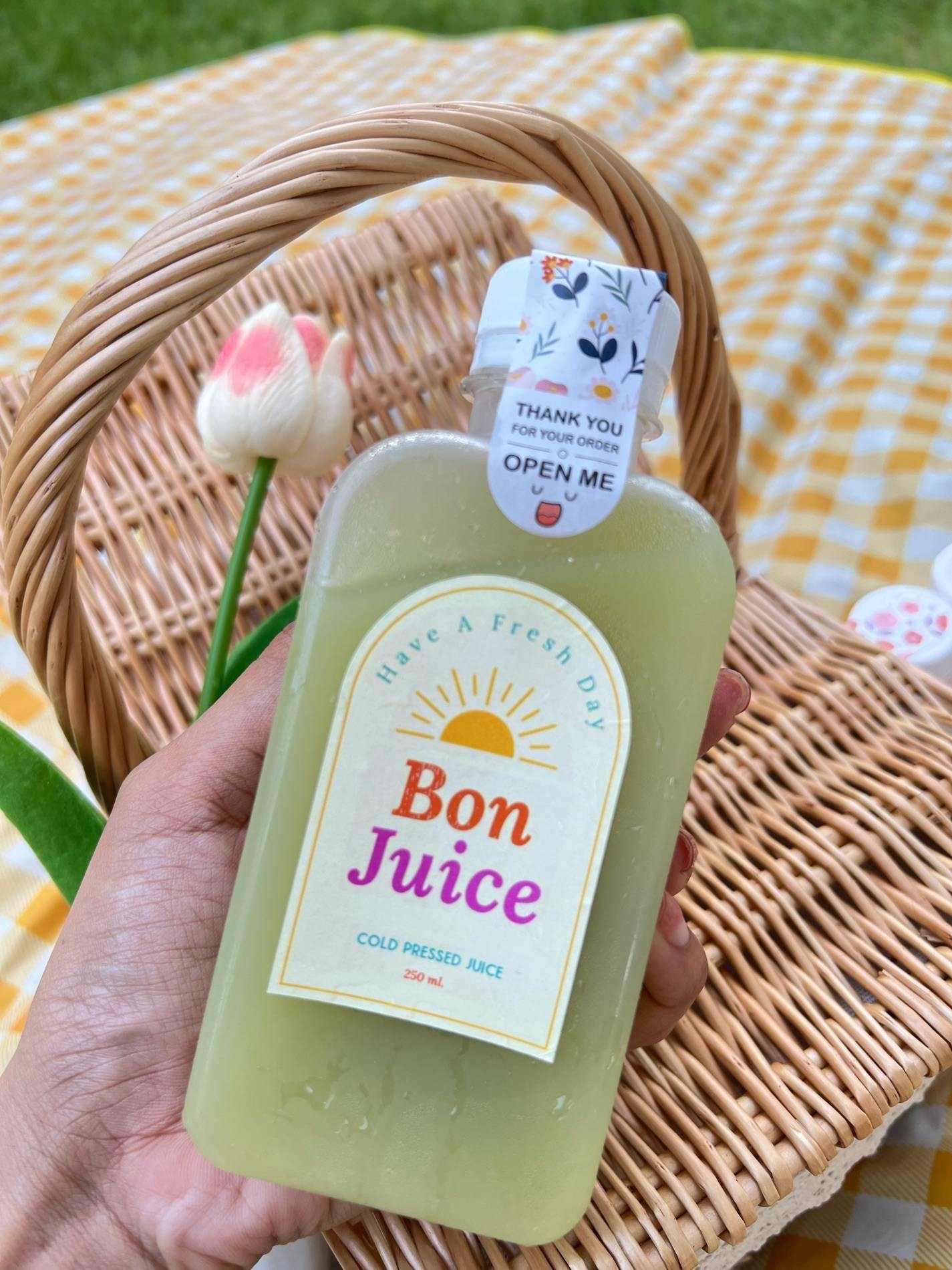 ร้าน Bon Juice น้ำผลไม้สกัดเย็น สดชื่นมาก 🌞 | รีวิวร้านอาหาร