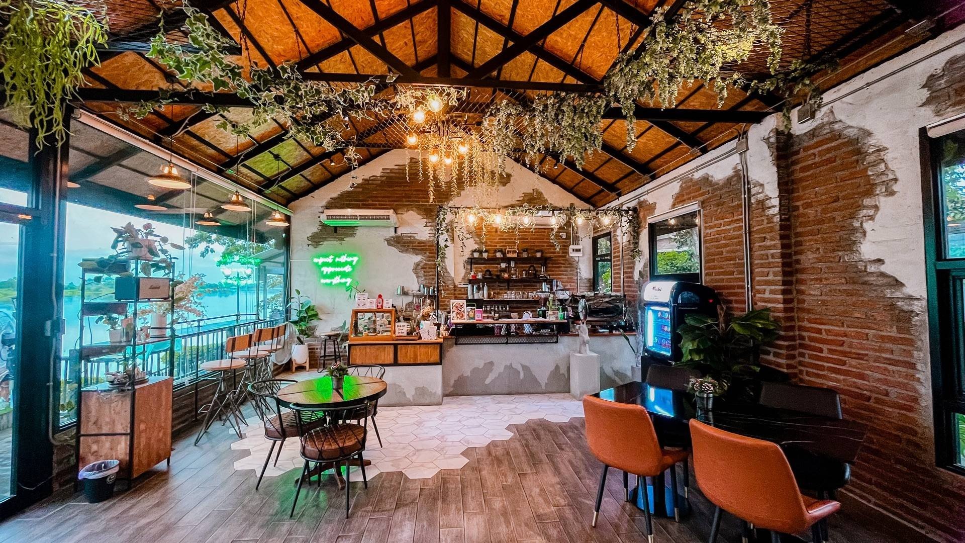 Mango House Cafe & Restaurant - สั่งอาหารเดลิเวอรี | Wongnai x LINE MAN