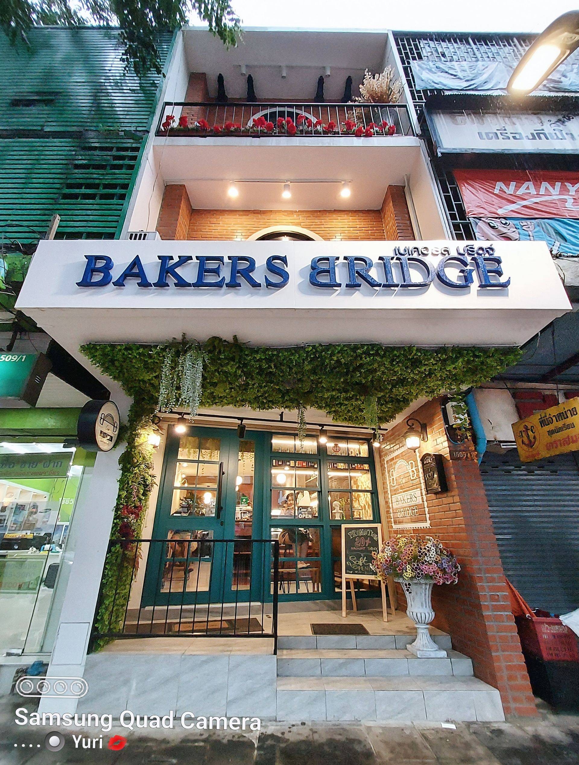 รีวิว Bakers Bridge Cafe สะพานควาย - 💢คาเฟ่เปิดใหม่ ฟีลต่างประเทศ ตก ...