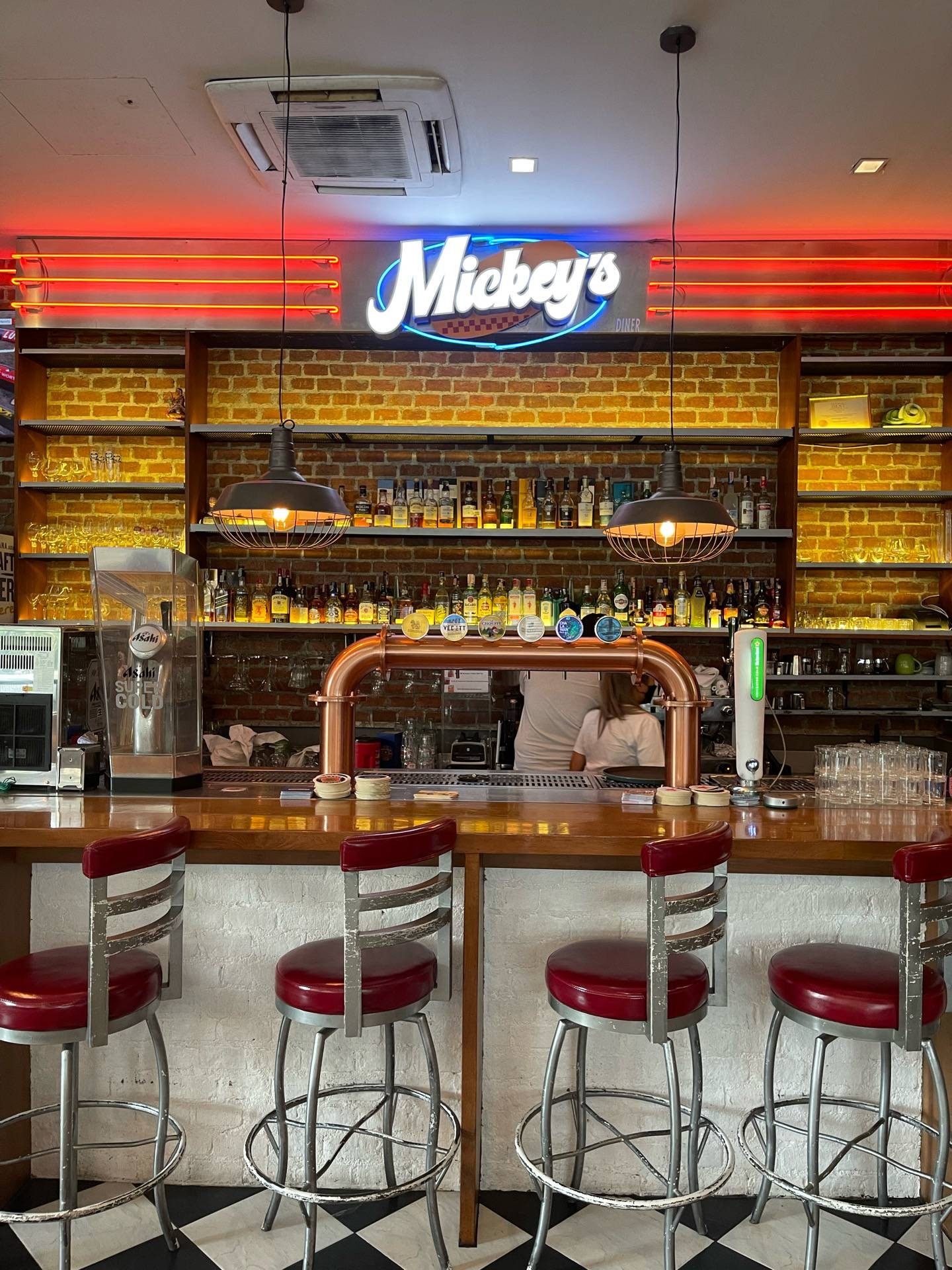 รูป Mickey's Diner BKK - Wongnai