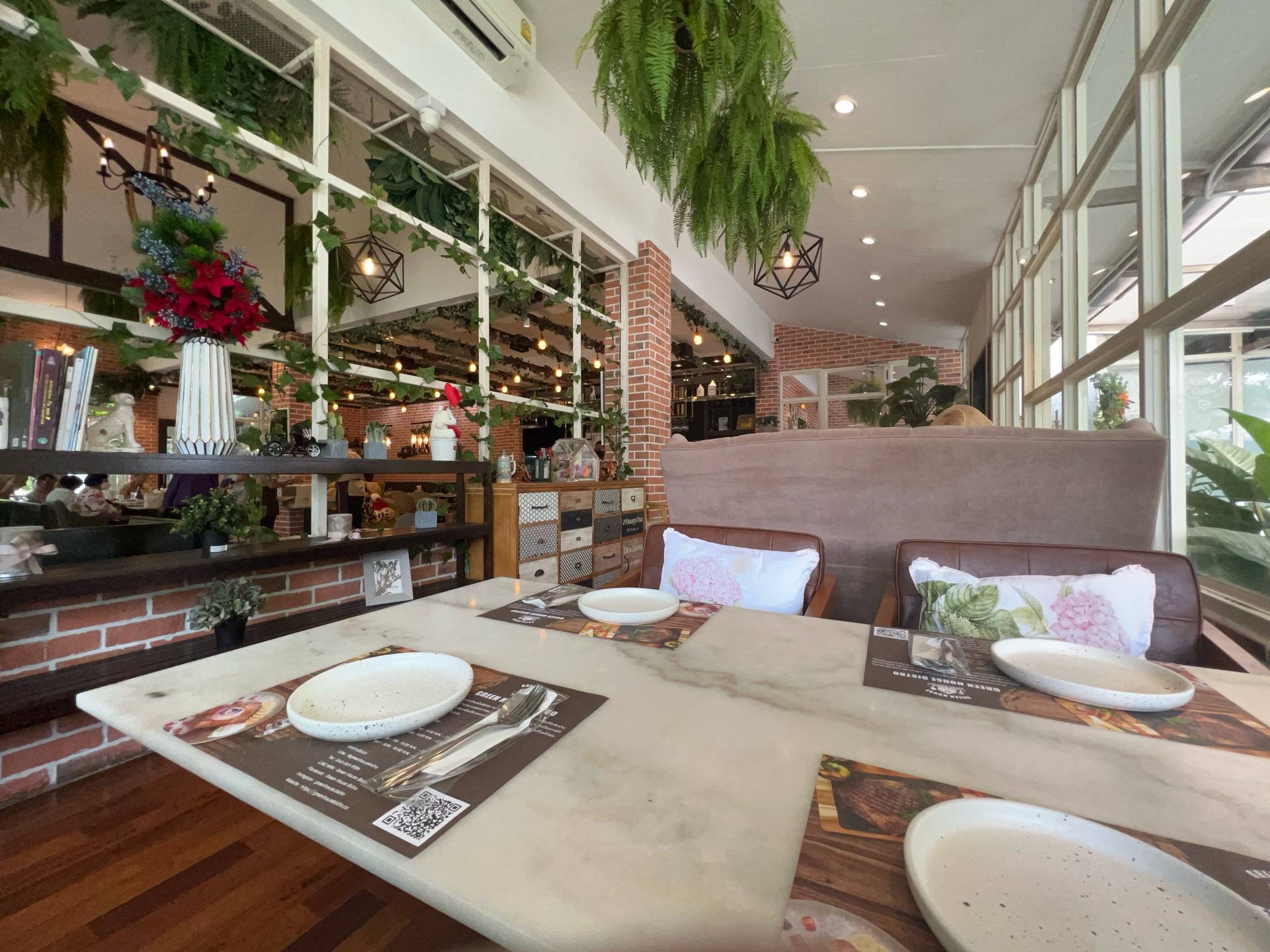 รูป Green House Bistro - Wongnai