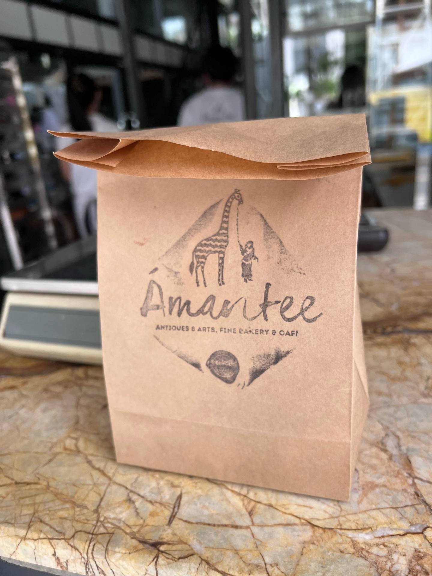 รีวิว Amantee - Antiques & Arts, Fine Bakery & Cafe ช่องนนทรี - Great ...