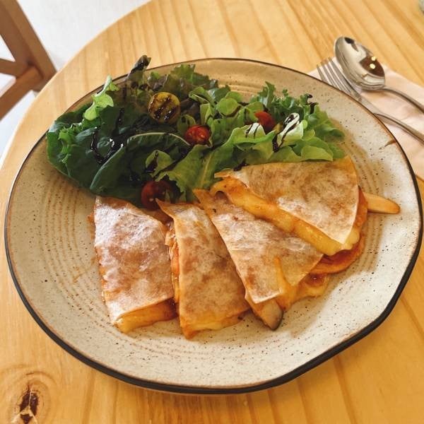 รูป Humble Farm Kitchen