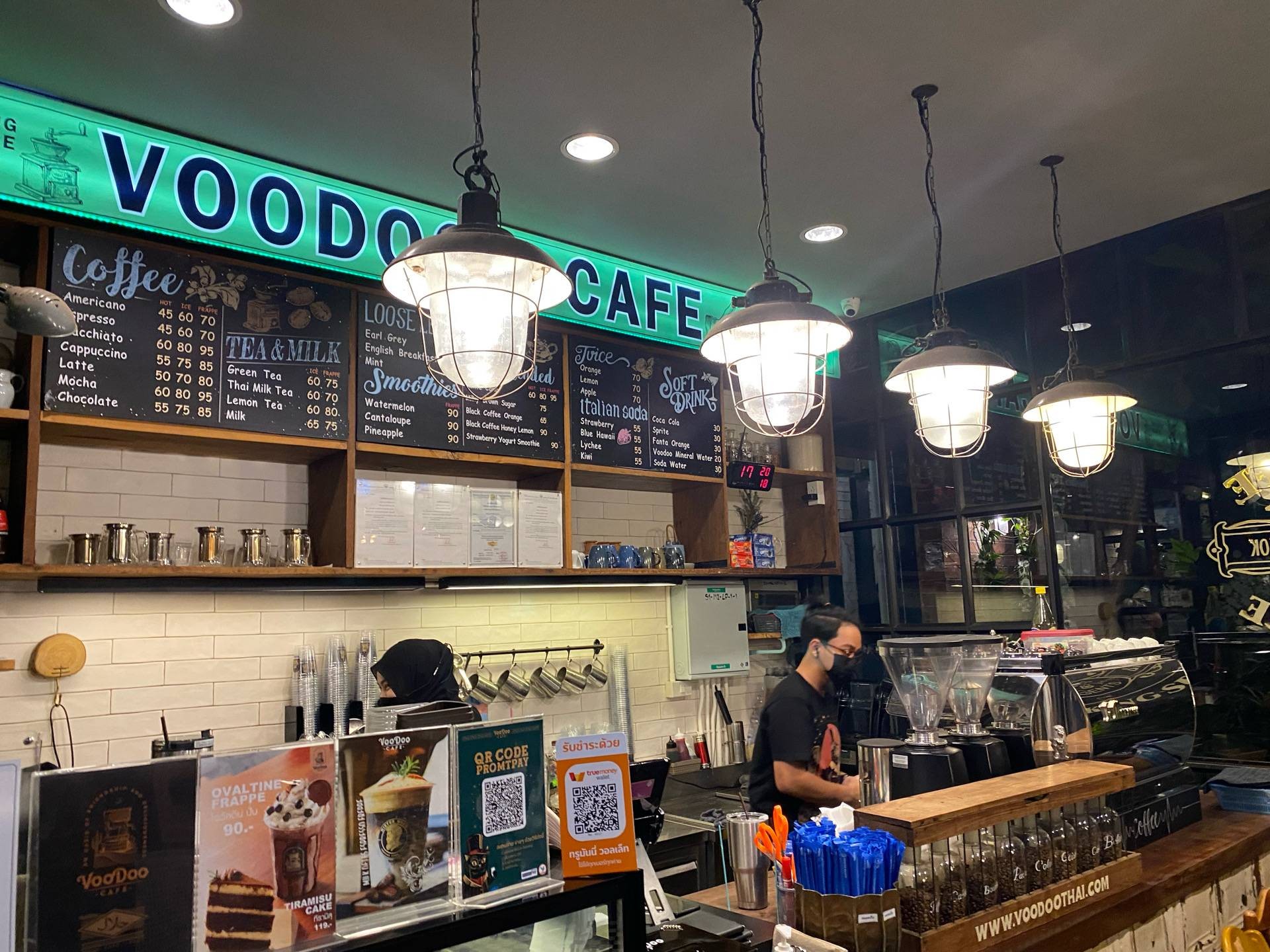 รูป วูดู คาเฟ่ แอนด์ เรสทัวรองท์ VOODOO CAFE & RESTAURANT