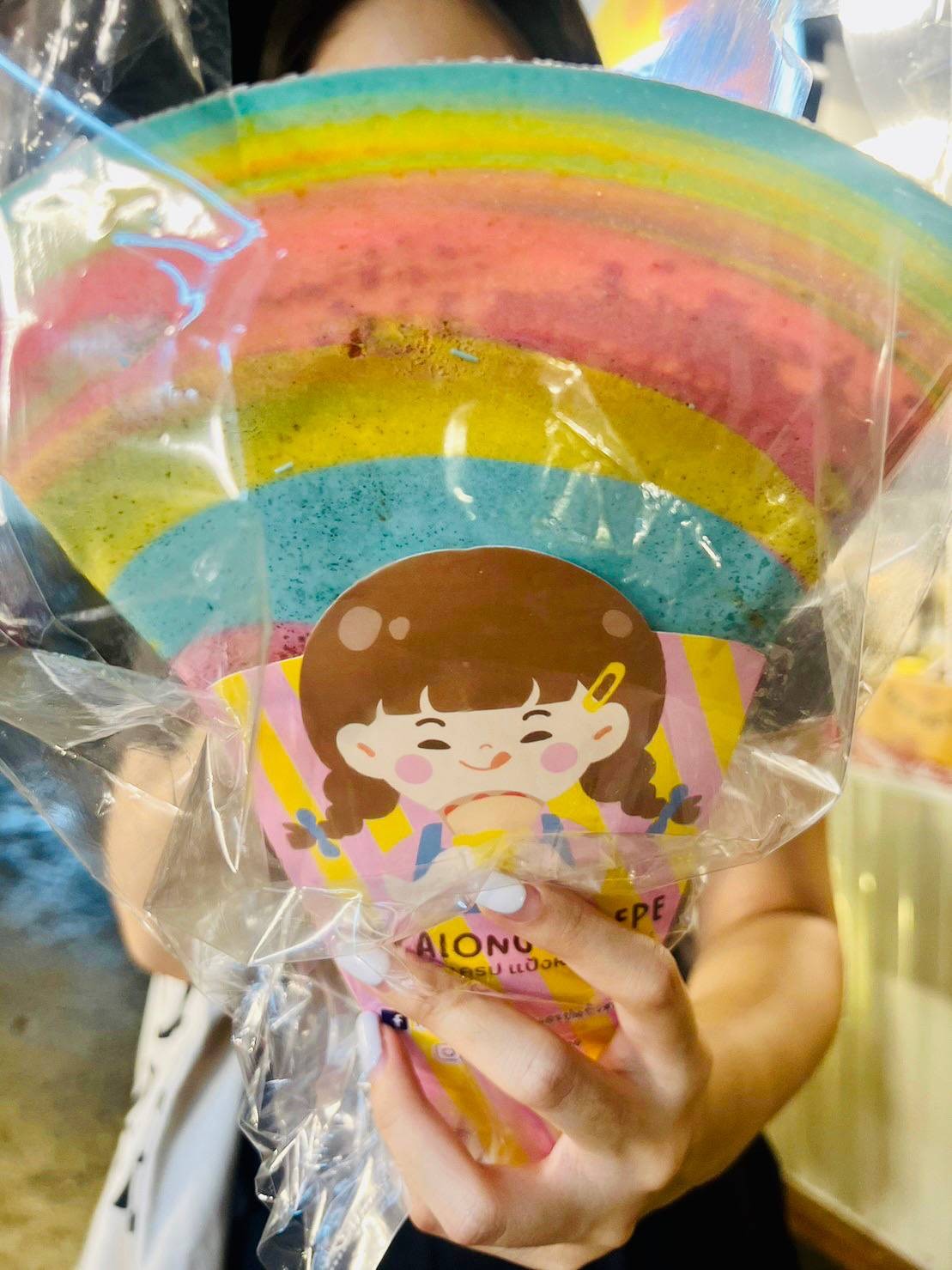 รีวิว Makalong เครปญี่ปุ่นแป้งหอม สาขา jodd fair ล็อคG11 สาขา3 - เครปสายรุ้ง @jodd fairs