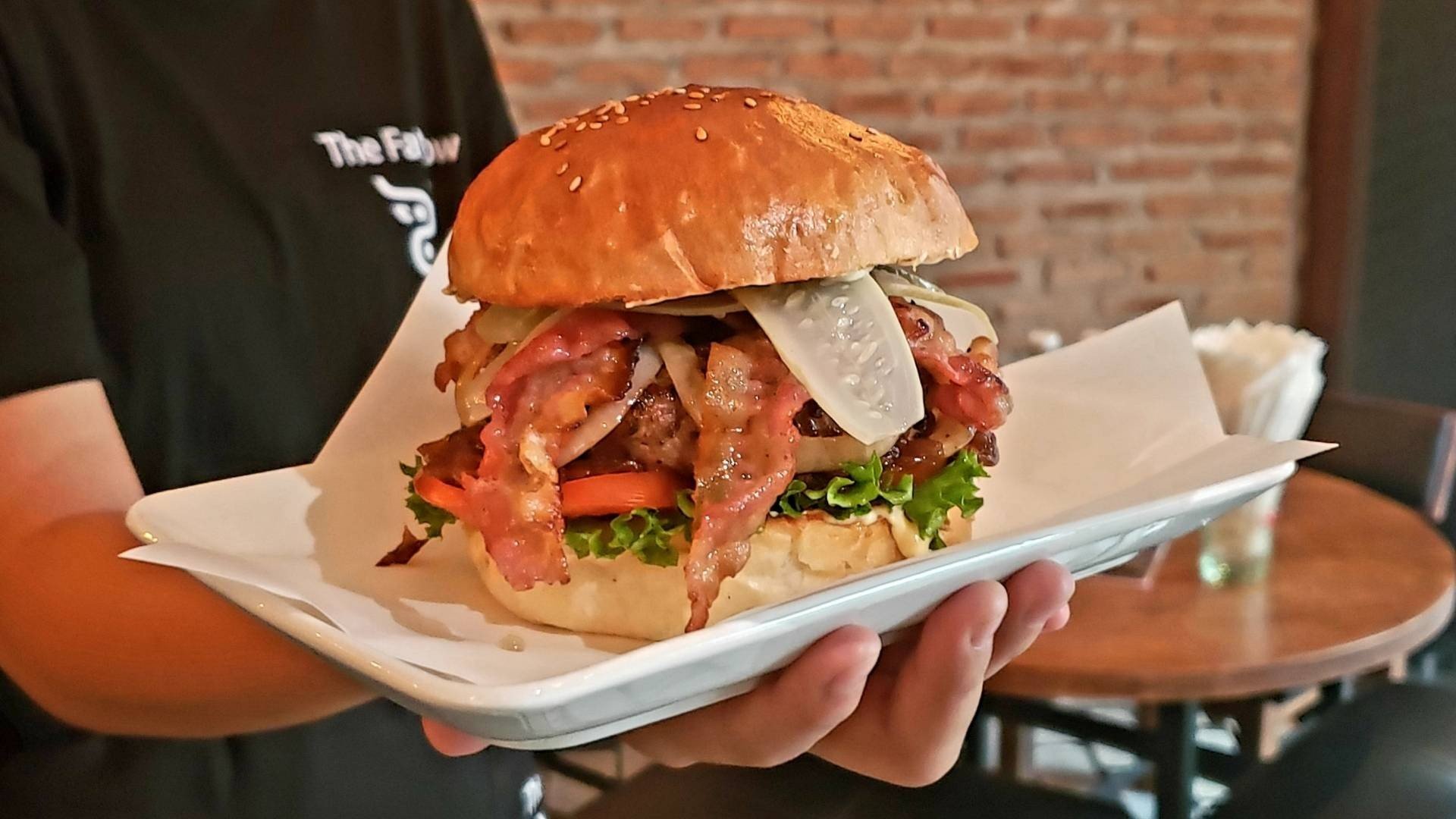 The Fat Cow Yaowarat - สั่งอาหารเดลิเวอรี | Wongnai x LINE MAN