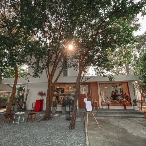 [รีวิว] ร้าน CHARM CAFE BKK | เมนูแนะนำ รูปภาพ ราคา