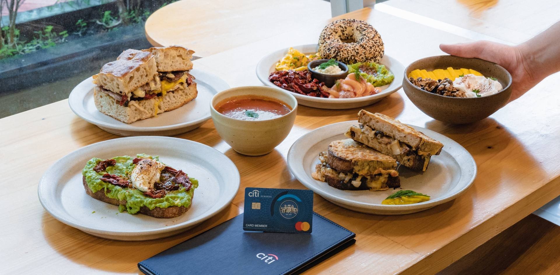 10 ร้านอาหาร All Day Brunch มู้ดดีบรรยากาศปัง พร้อมเมนูสุดฟิน