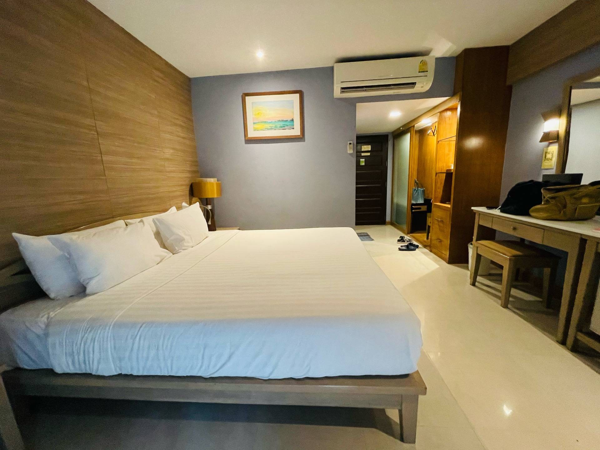 รูป อ่าวนางบุรีรีสอร์ท